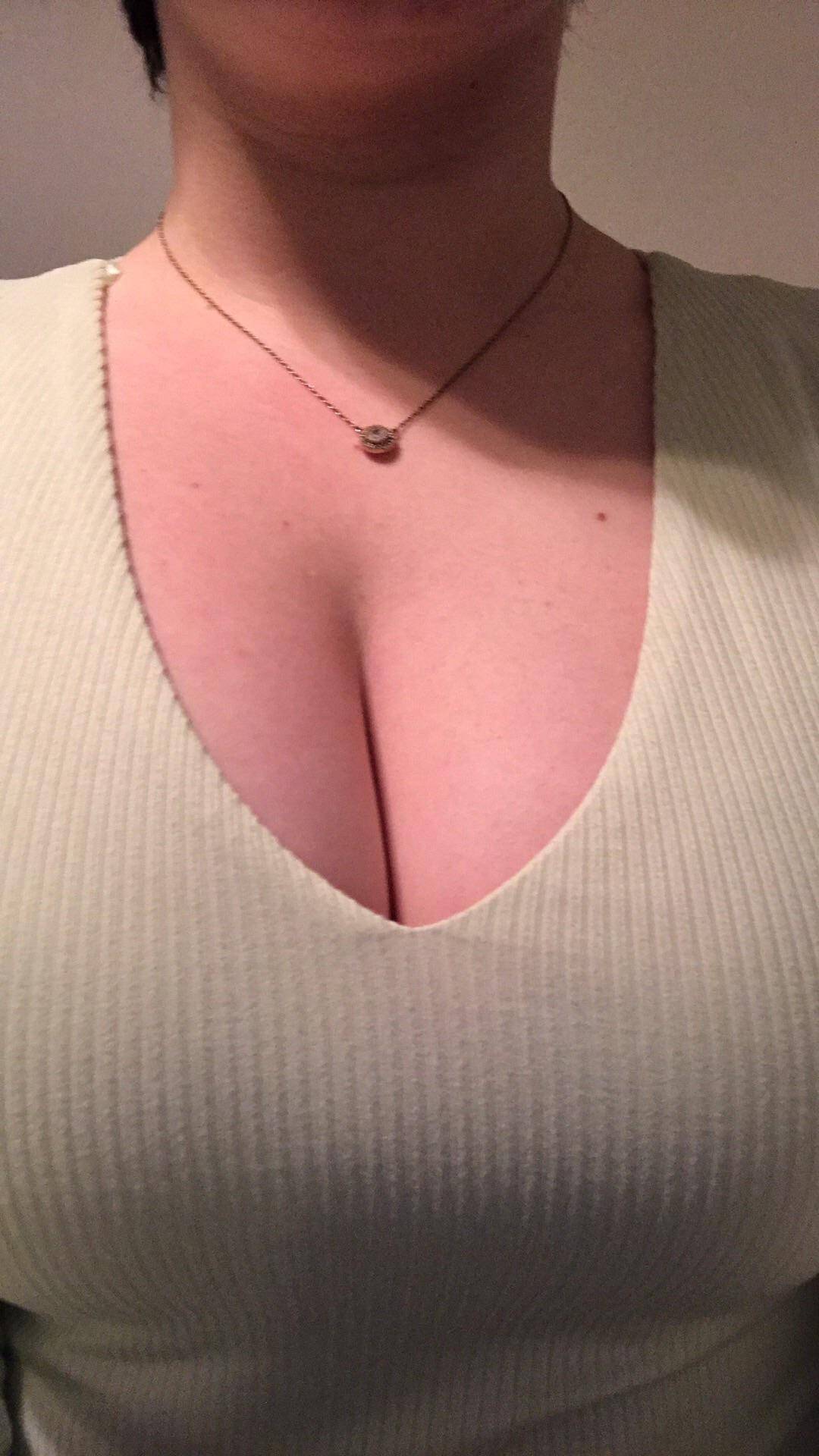 Cleavage for days... have you checked out my onlyfans yet? It has lots ...