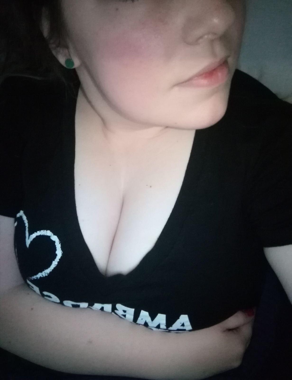 Cleavage of my lovely friend | Scrolller