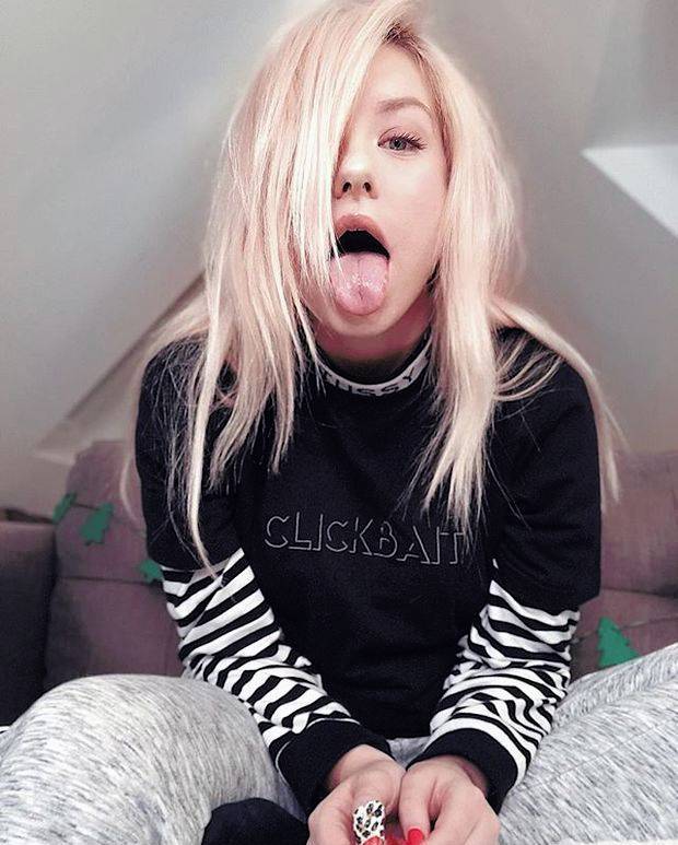 Clickbait | Scrolller