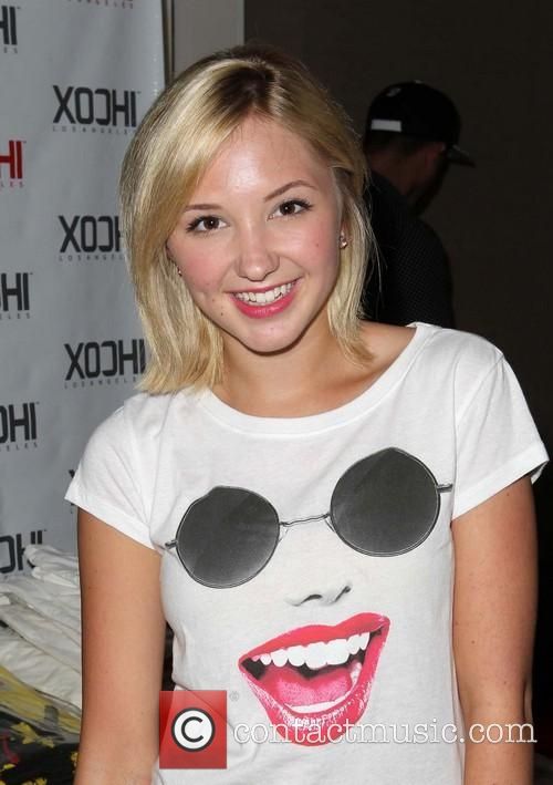 Close up. | Scrolller