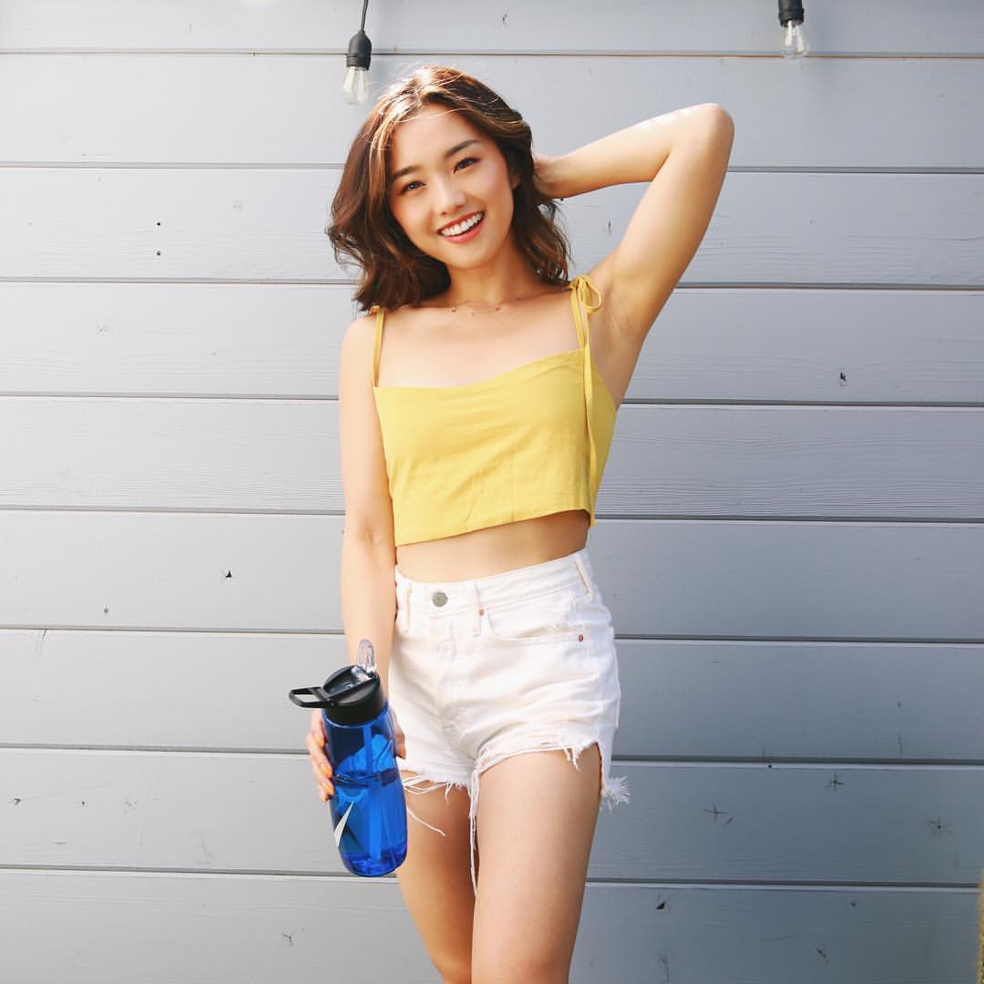 Clothesencounters - Jenn Im | Scrolller
