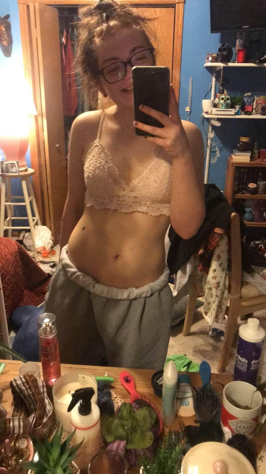 Co-worker | Scrolller