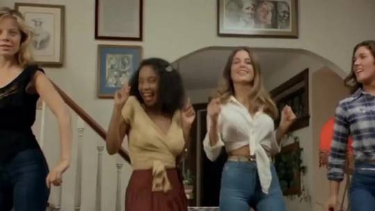 "Coach" (1978) PG - Robyn Pohle, Lenka Novak, Kristine Greco, Rosanne Katon [Breasts] | Scrolller