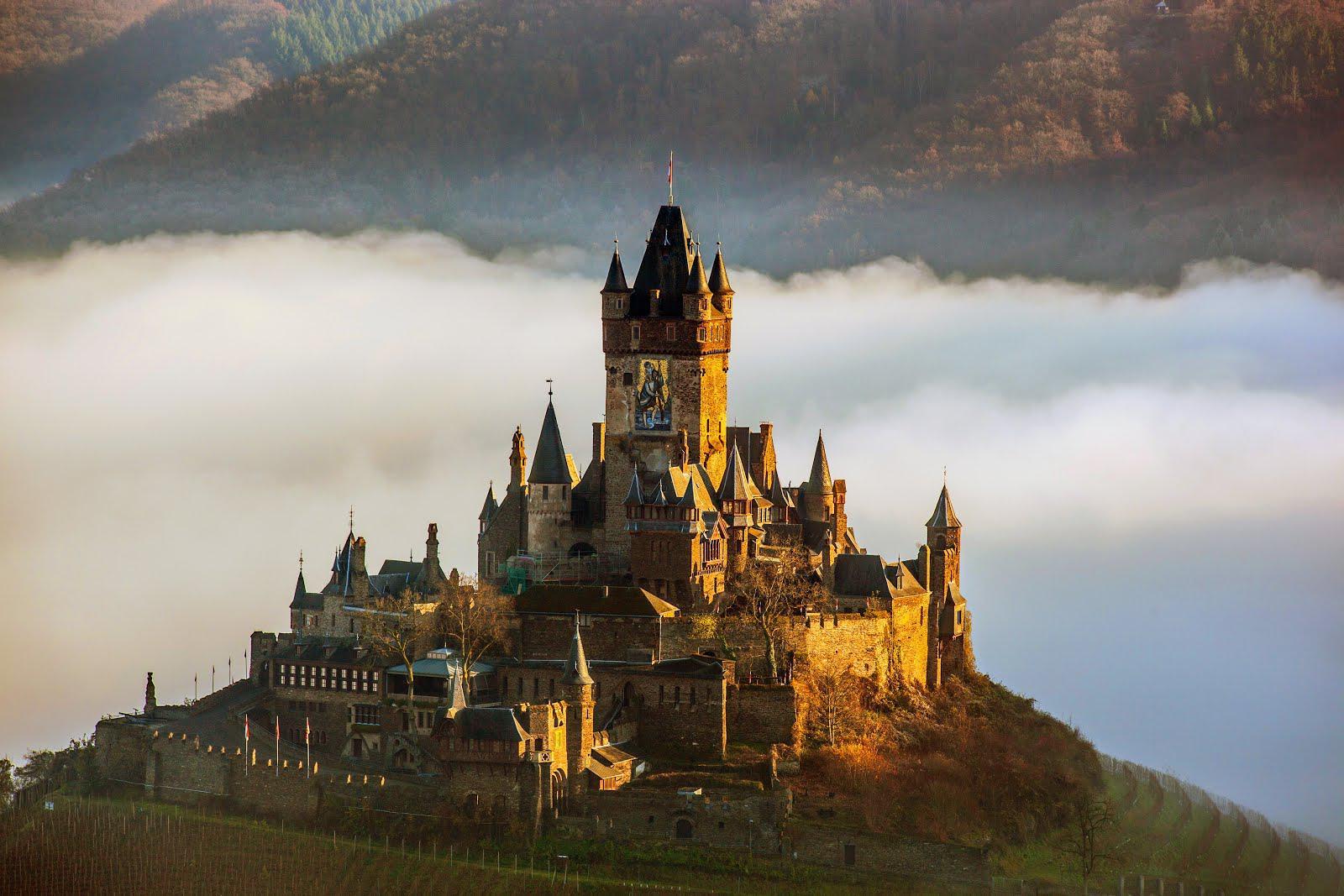 Cochem Imperial Castle, Germany 🇩🇪 | Scrolller