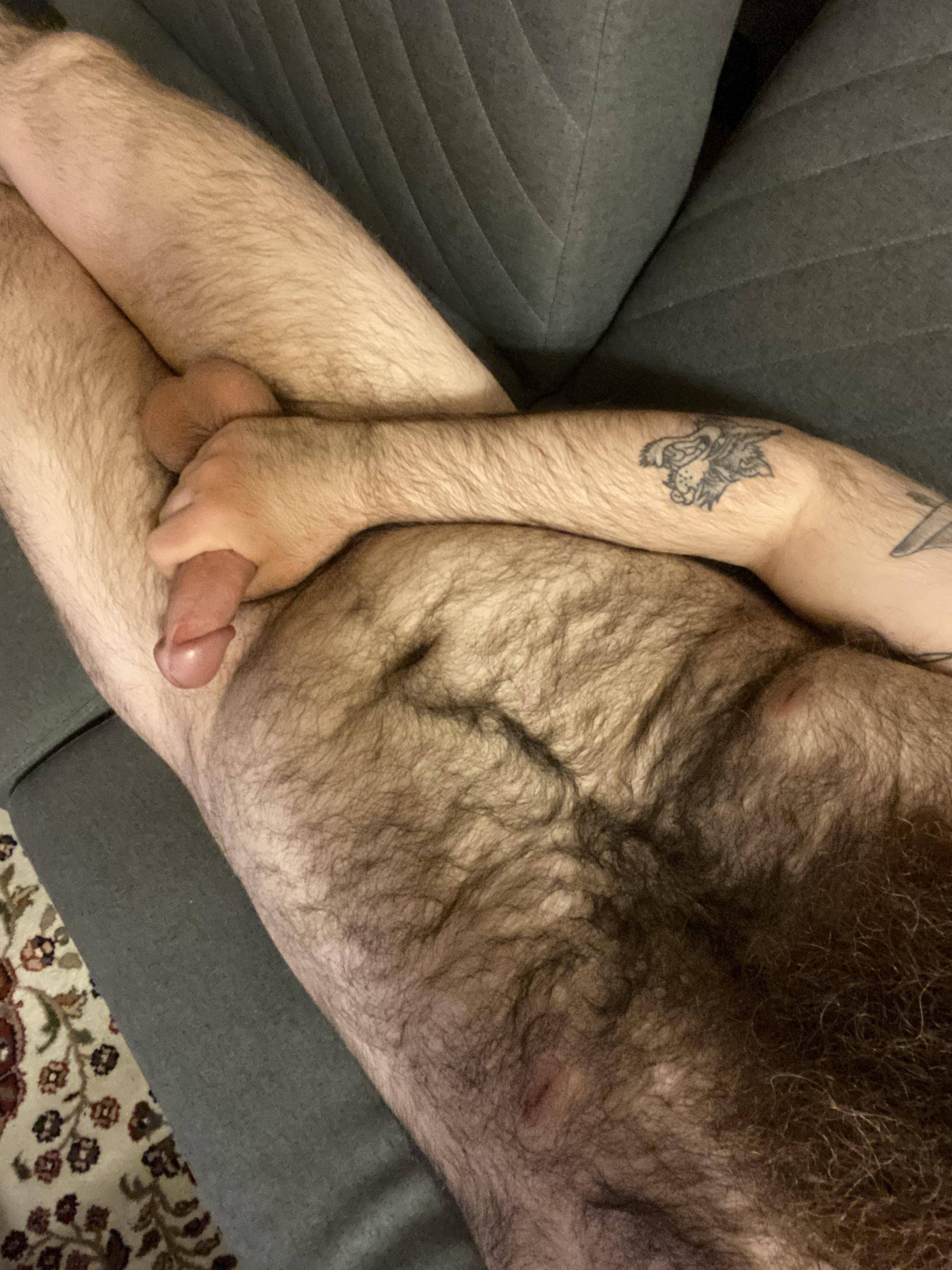 Cold nights, warm body | Scrolller