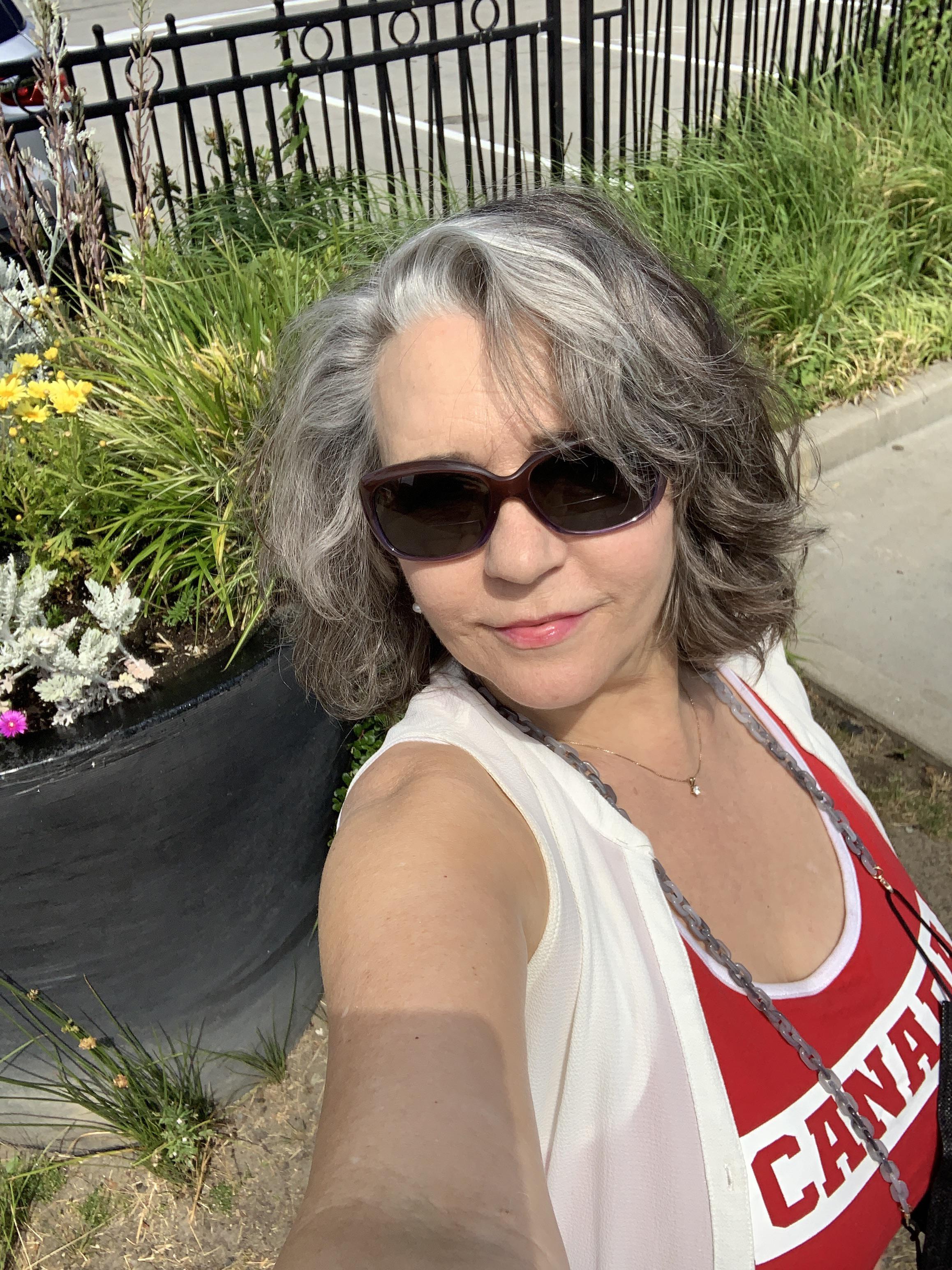 Come for a cuddle | Scrolller