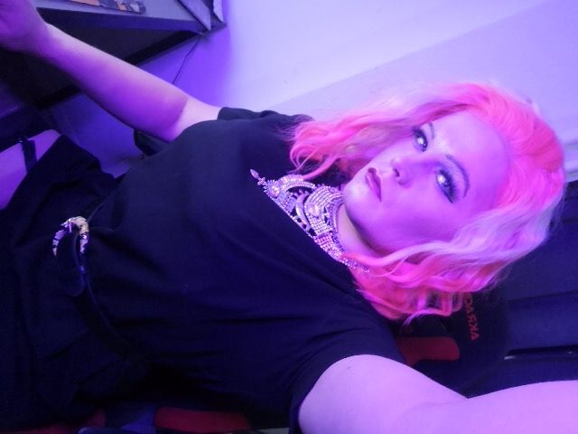 Come motivate to stay locked! JadieNL | Scrolller