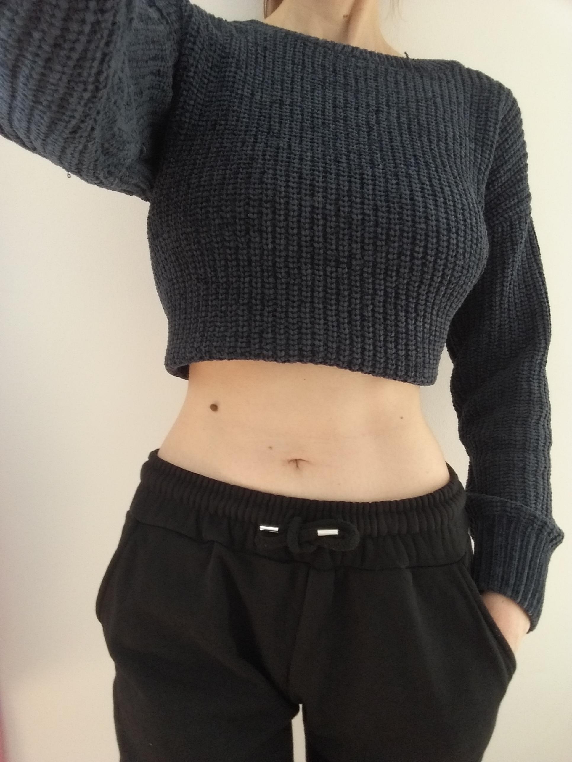 Comfy ;) | Scrolller