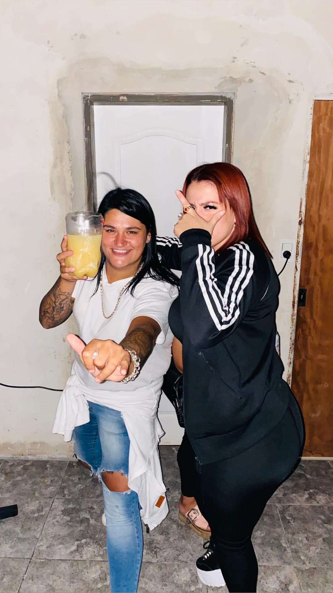 como que ya tiene cuerpo y nalgas de señora gorda | Scrolller