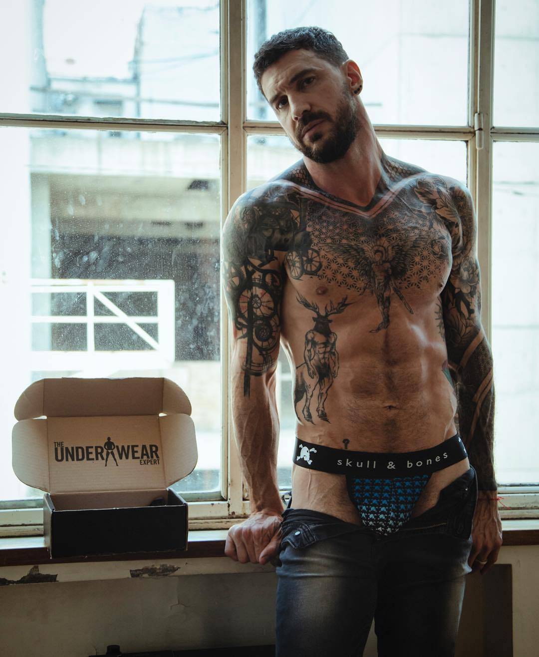 Contemporary Art... | Scrolller