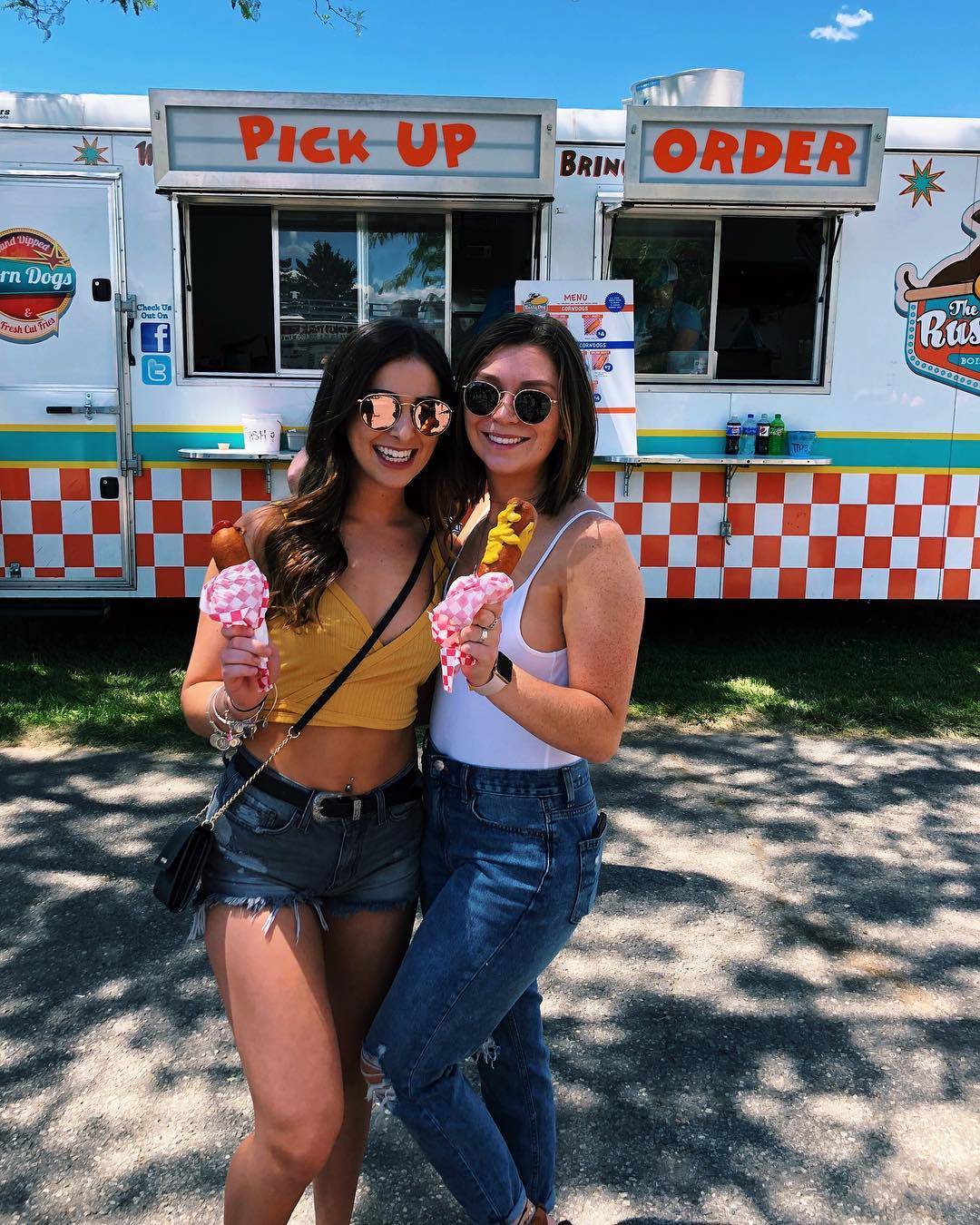 Corn Dogs | Scrolller