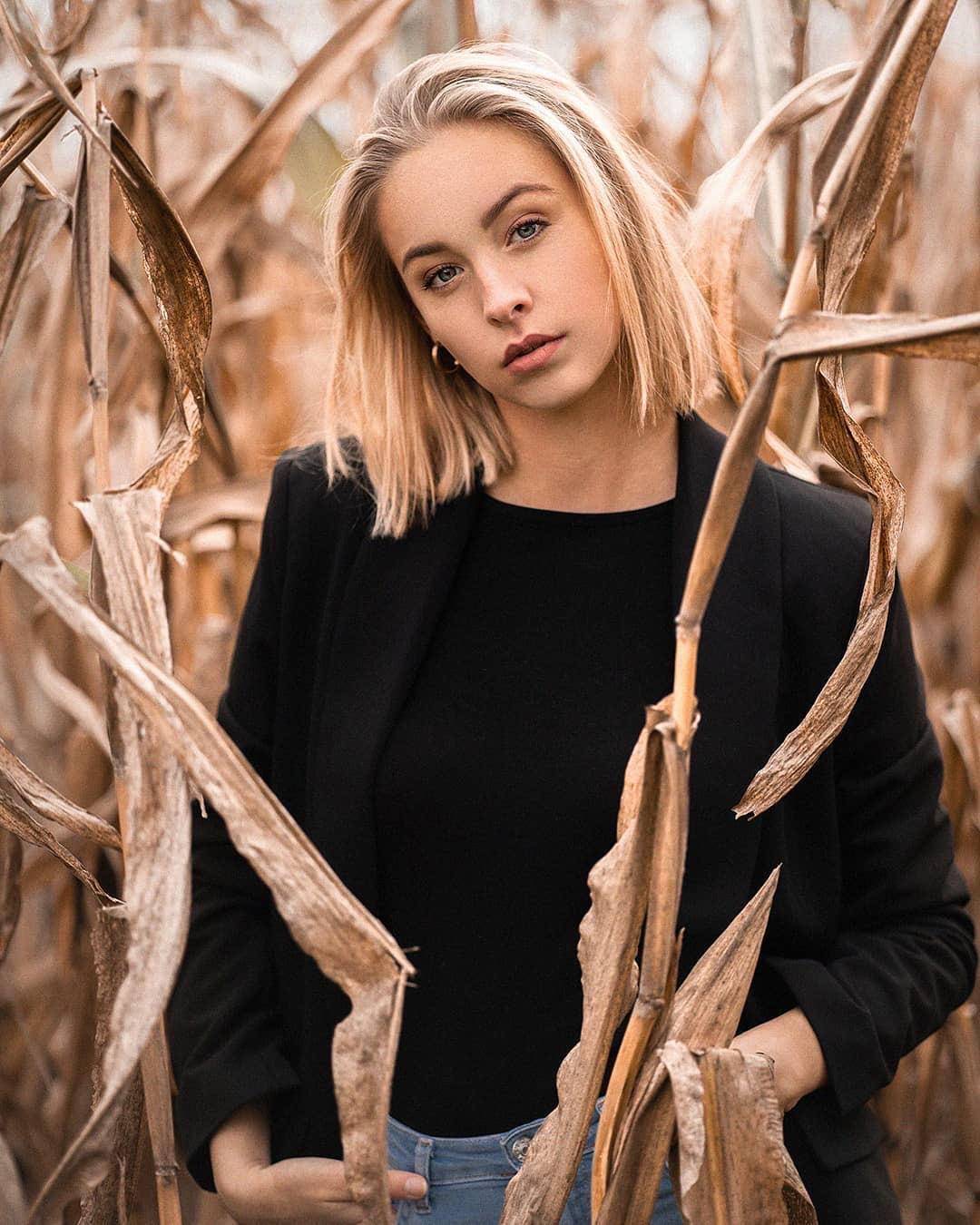 Discover more like EmilyLouise: Corn Field and Related Content | Scrolller