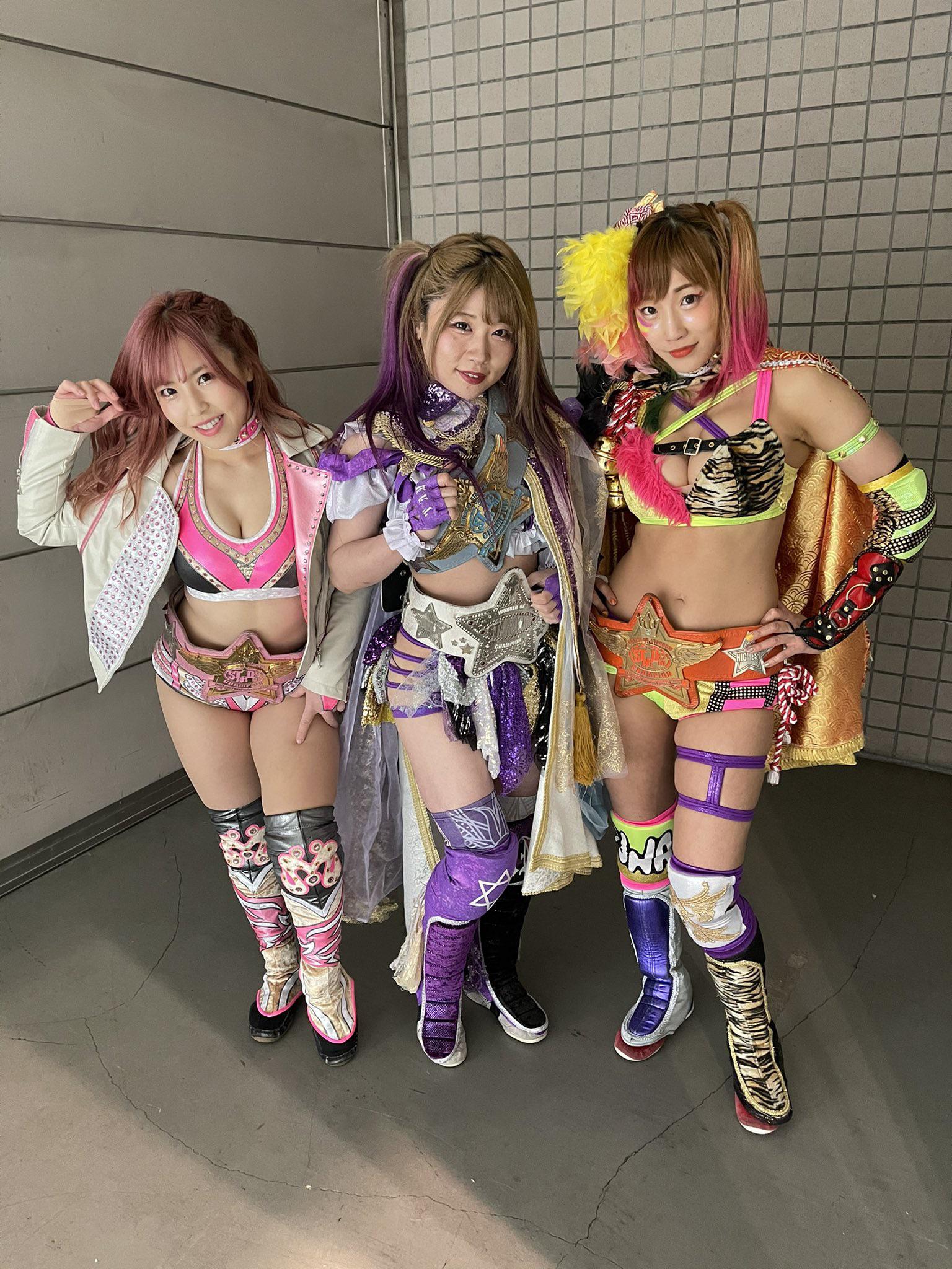 Cosmic Angels | Scrolller