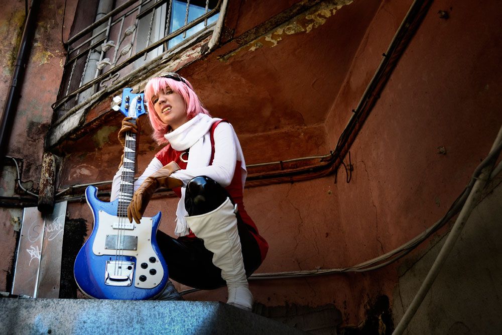 [Cosplay] Haruko Haruhara from FLCL | Scrolller