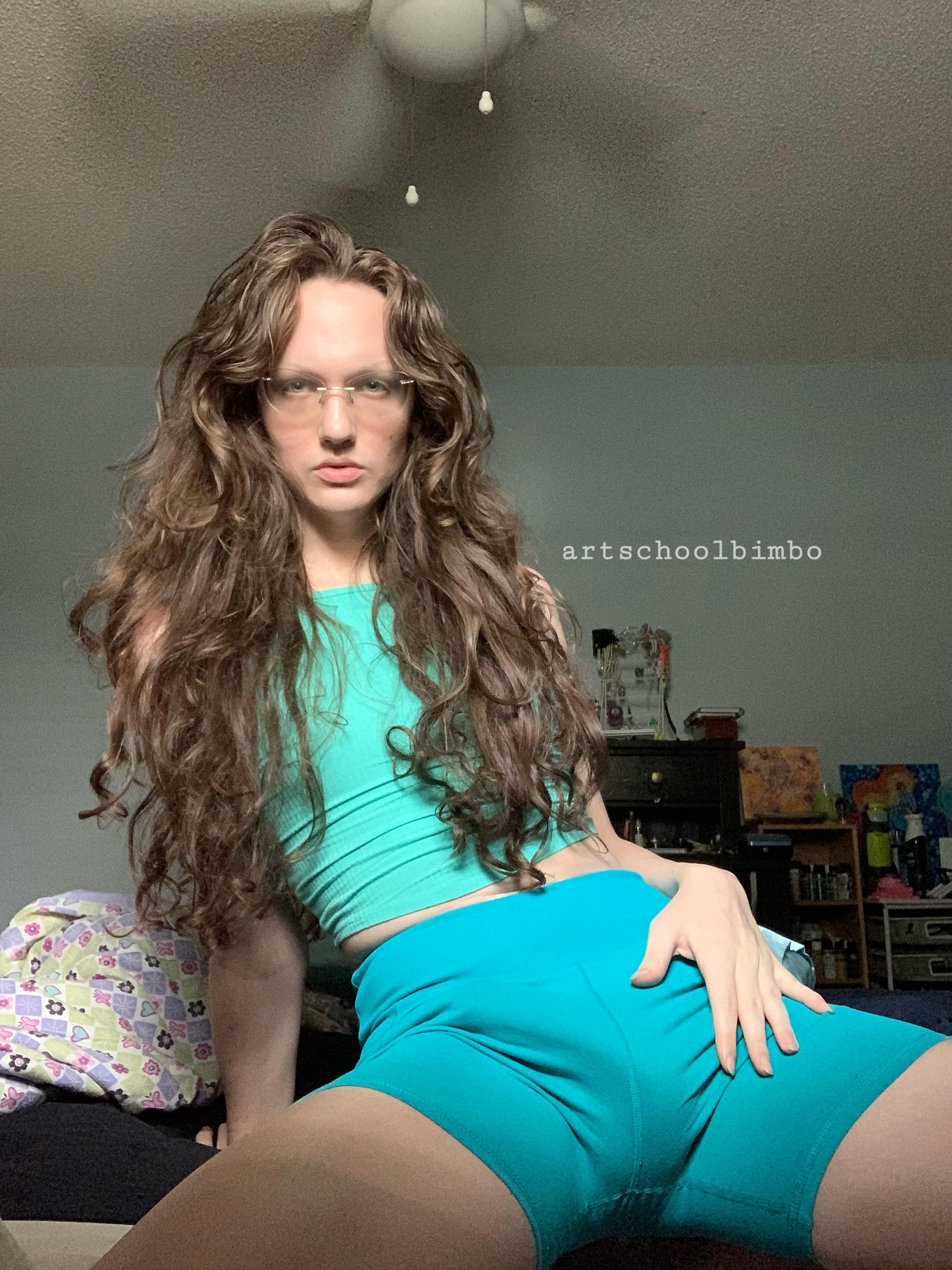 do you wanna touch it ? | Scrolller