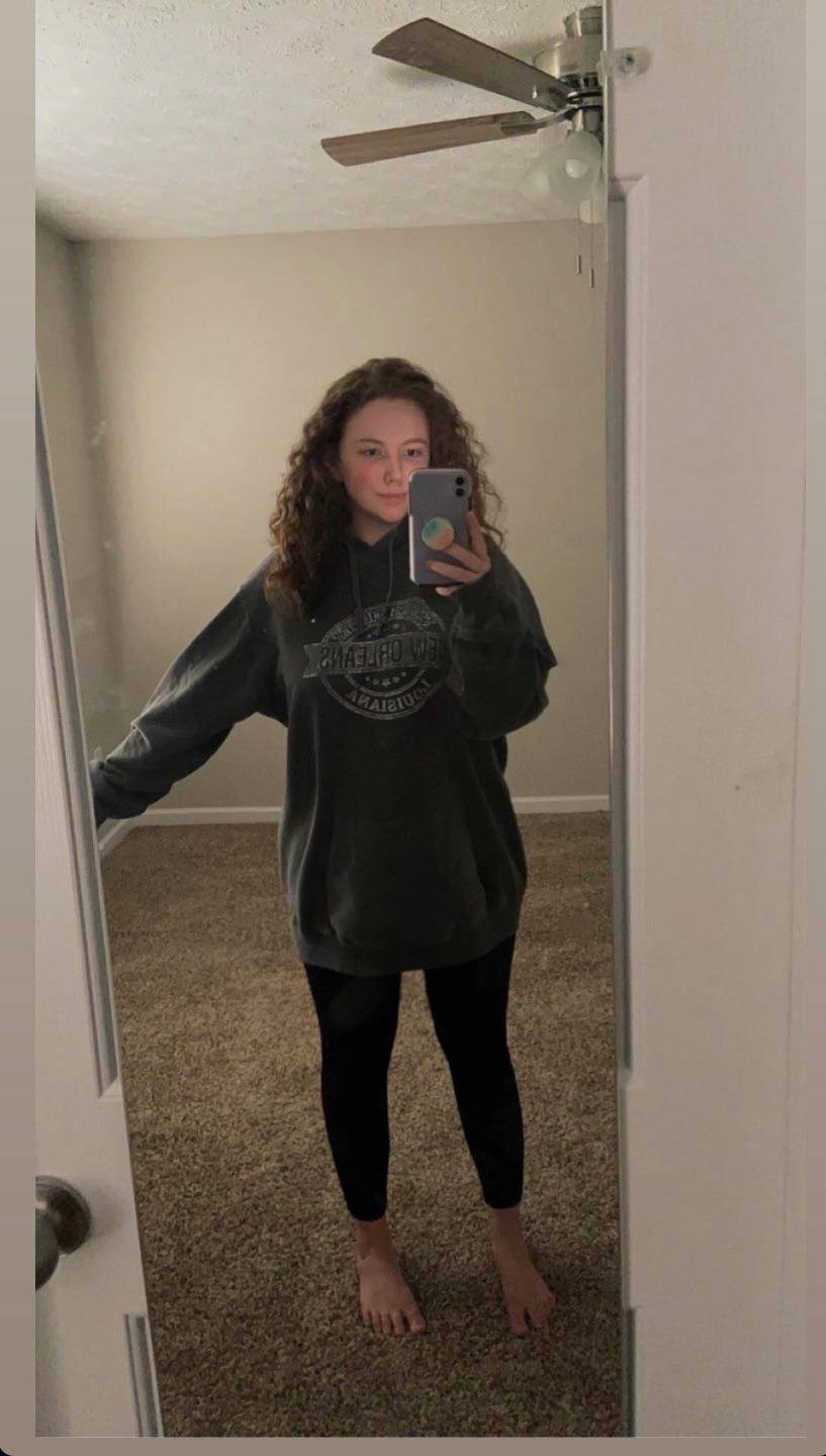 Cozy :) [22F] | Scrolller