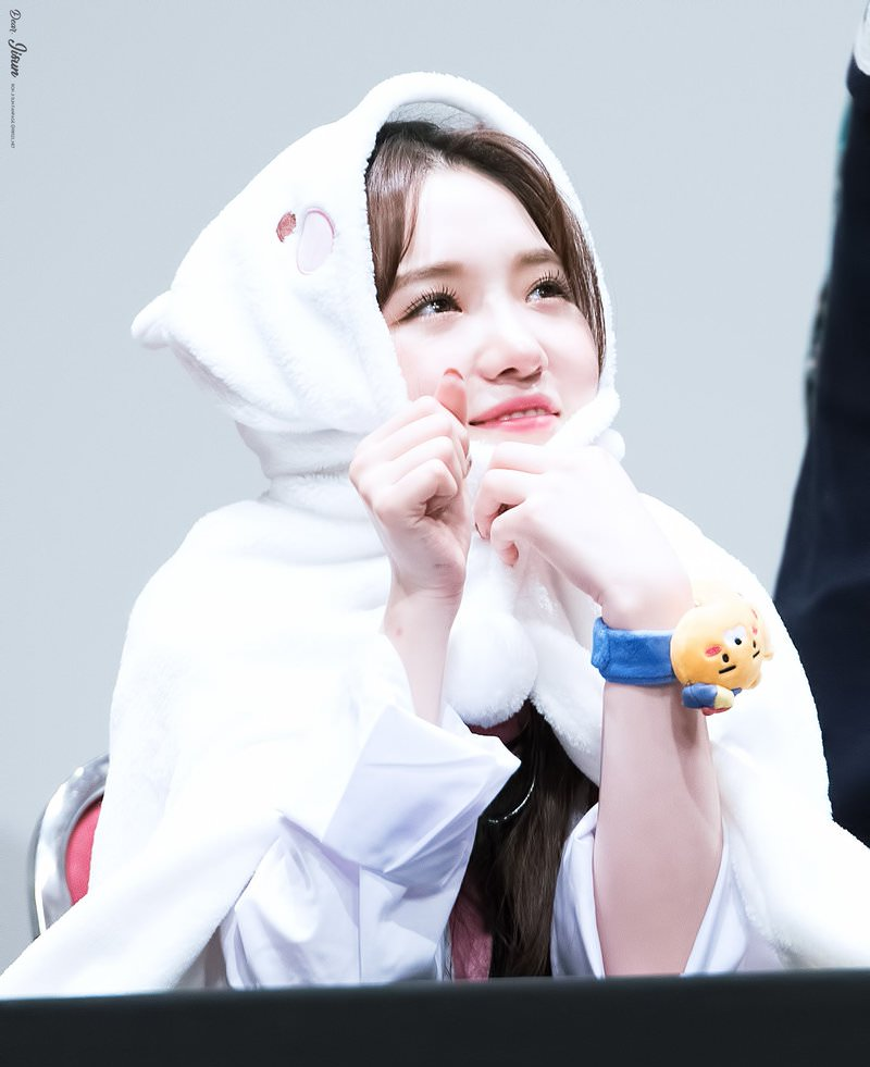 Cozy Jisun | Scrolller