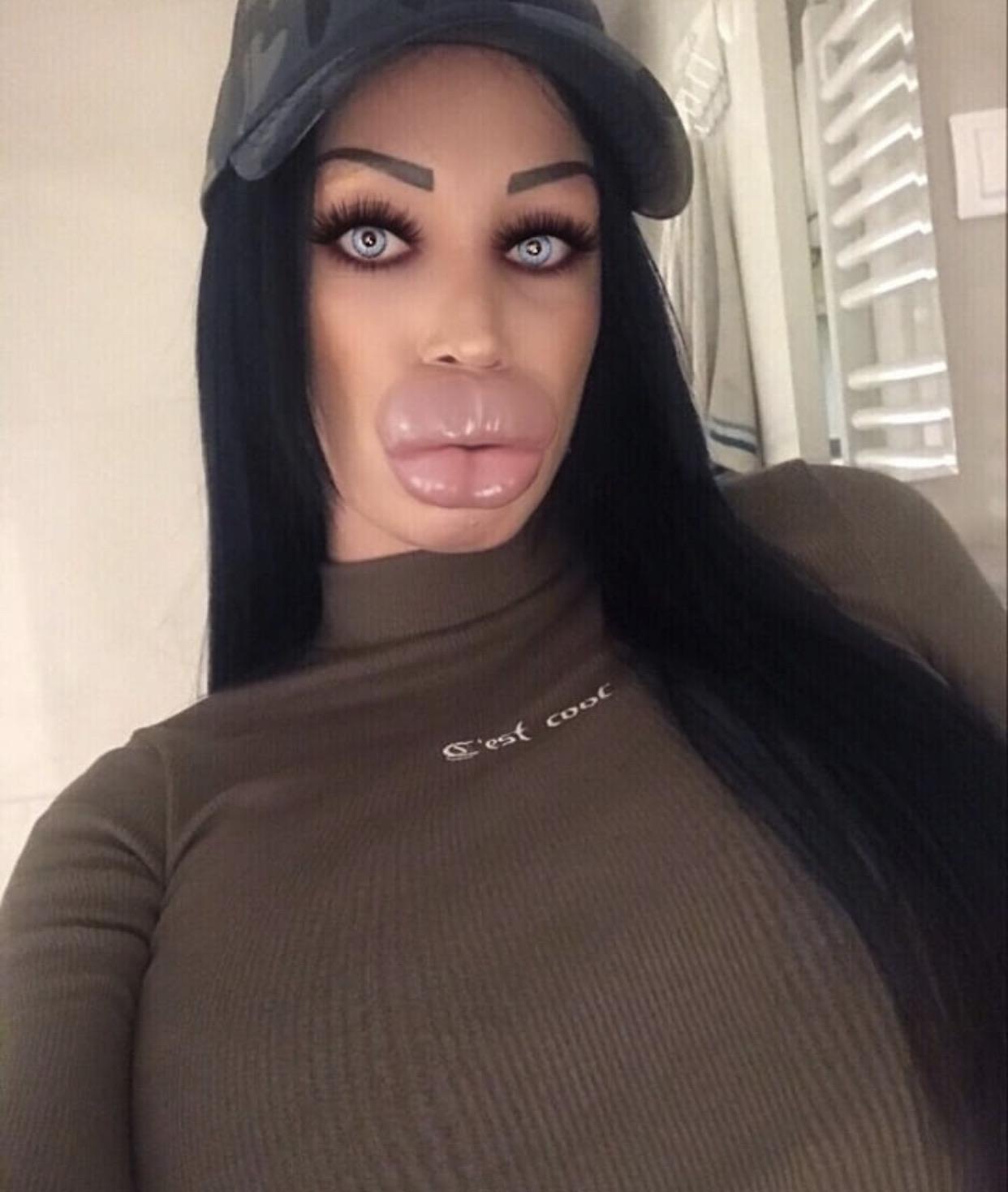 Crazy eyes @RealSiliconeBunny | Scrolller