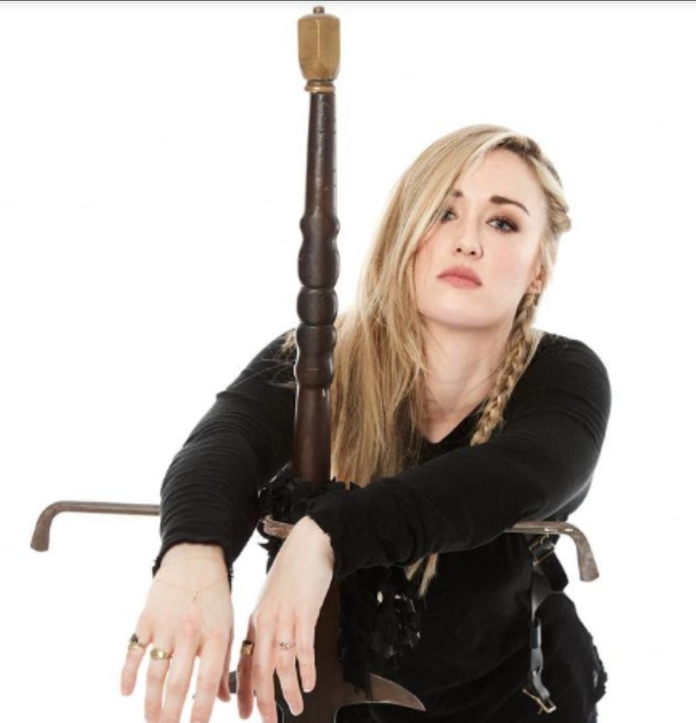 Critical Role Appreciation Day 13 - Ashley Johnson | Scrolller