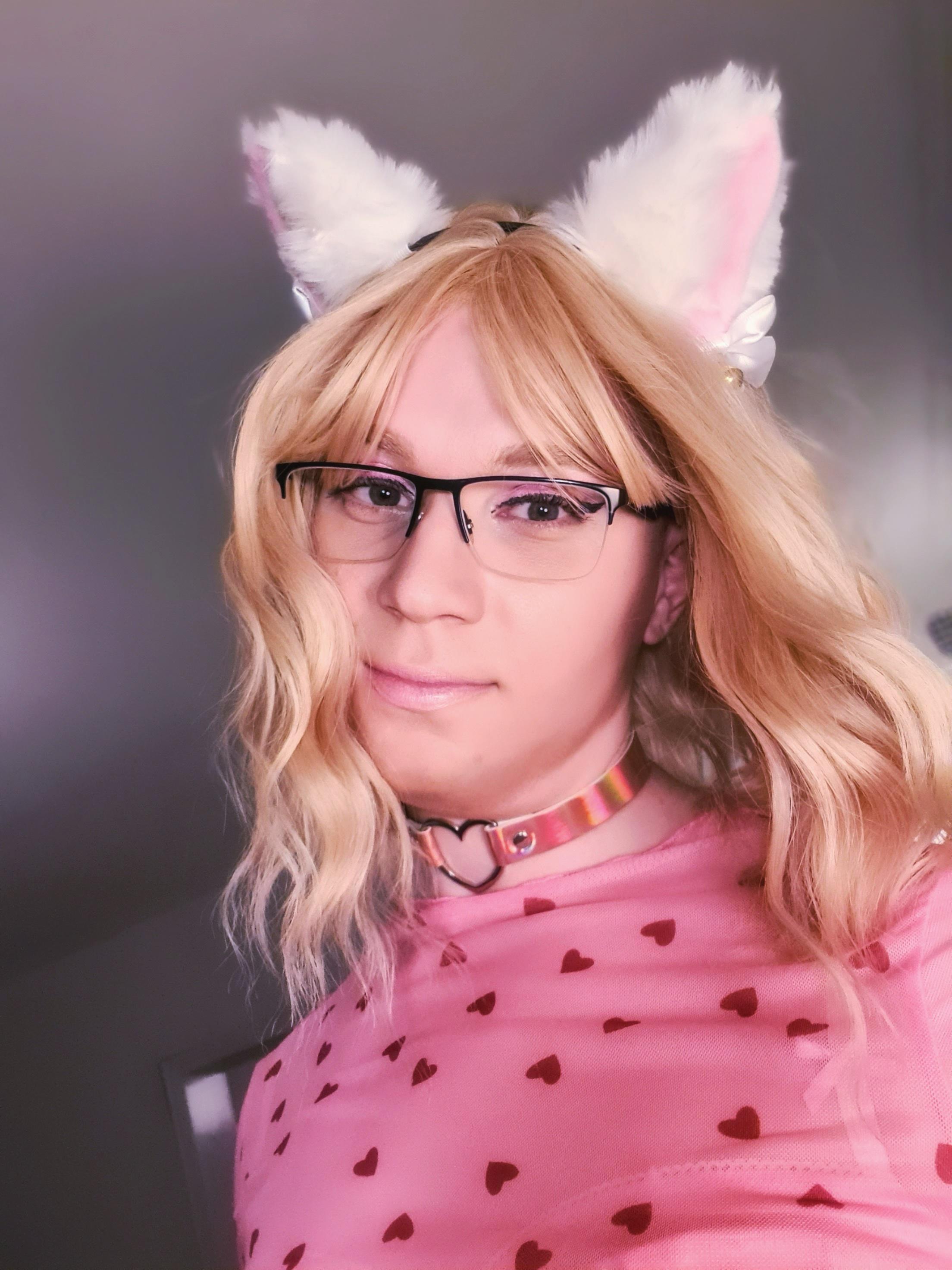 Crossdressing helps me through my breakup💞 | Scrolller