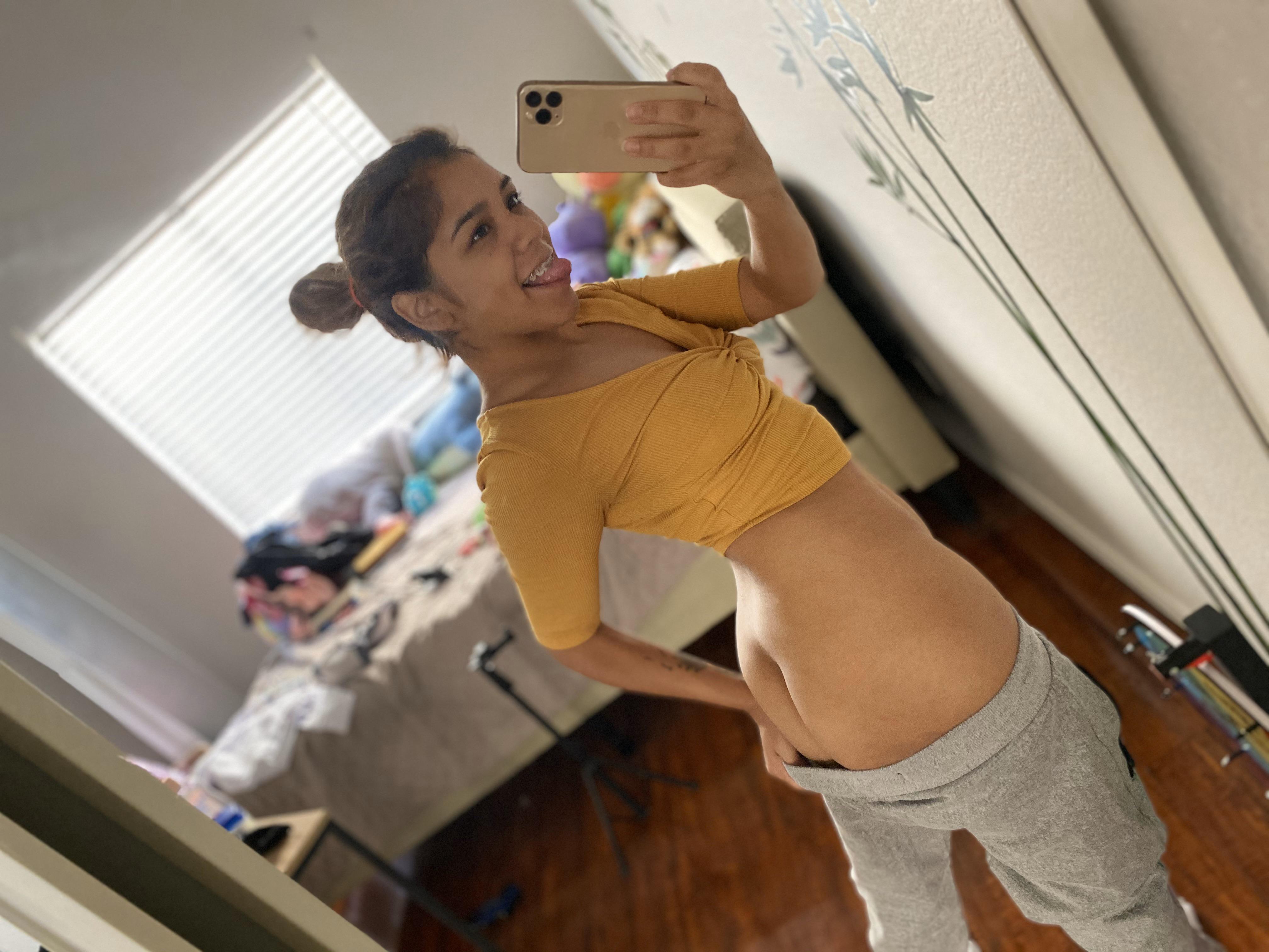 Cum help me clean my room | Scrolller