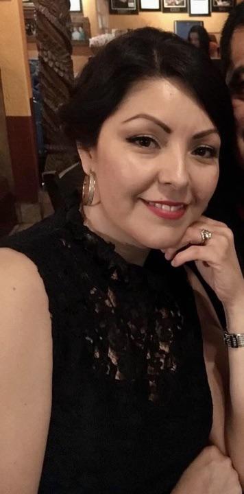 Cum Tribute This Milf Kik Me Mewick Scrolller