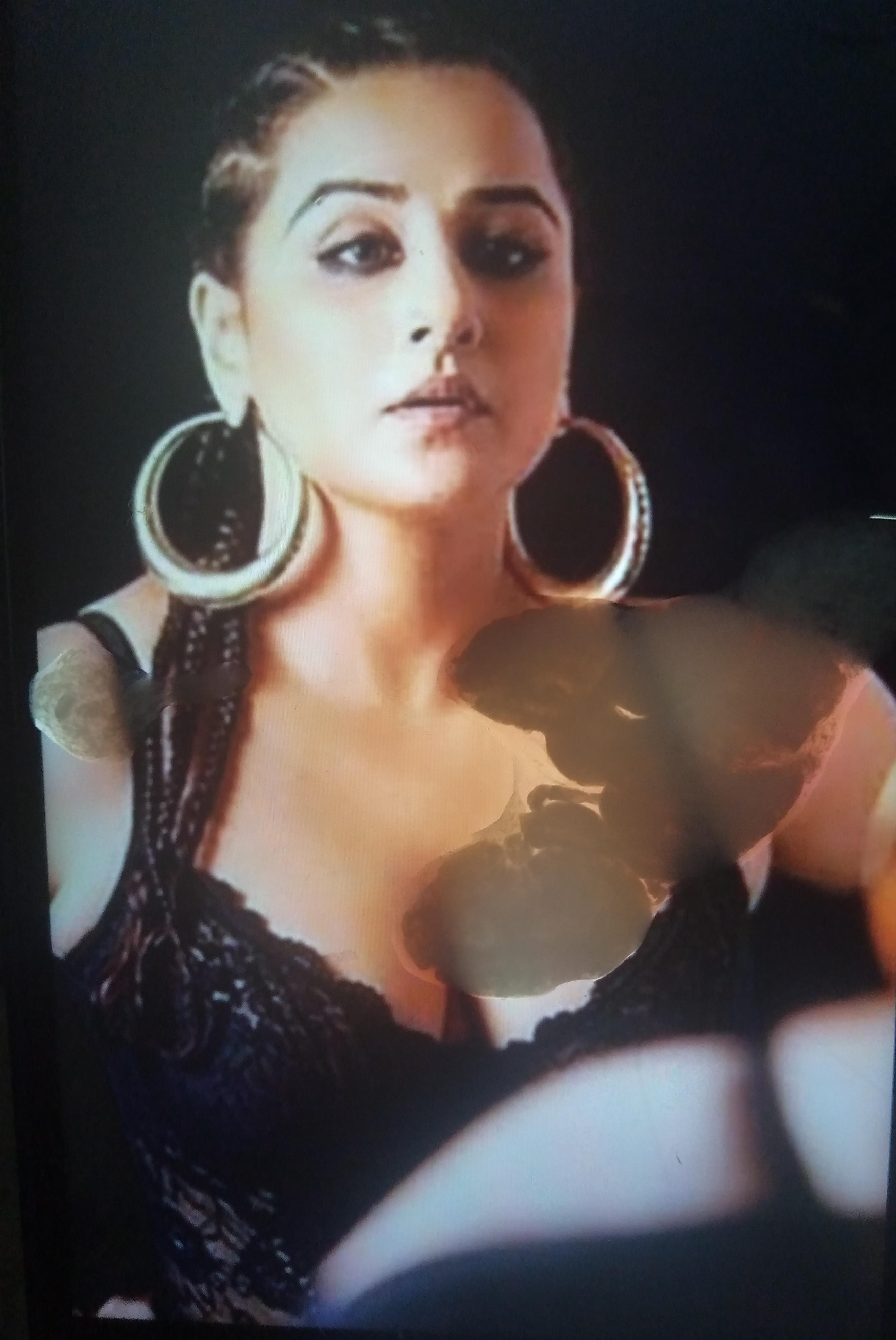 Cum tribute to vidya balan | Scrolller