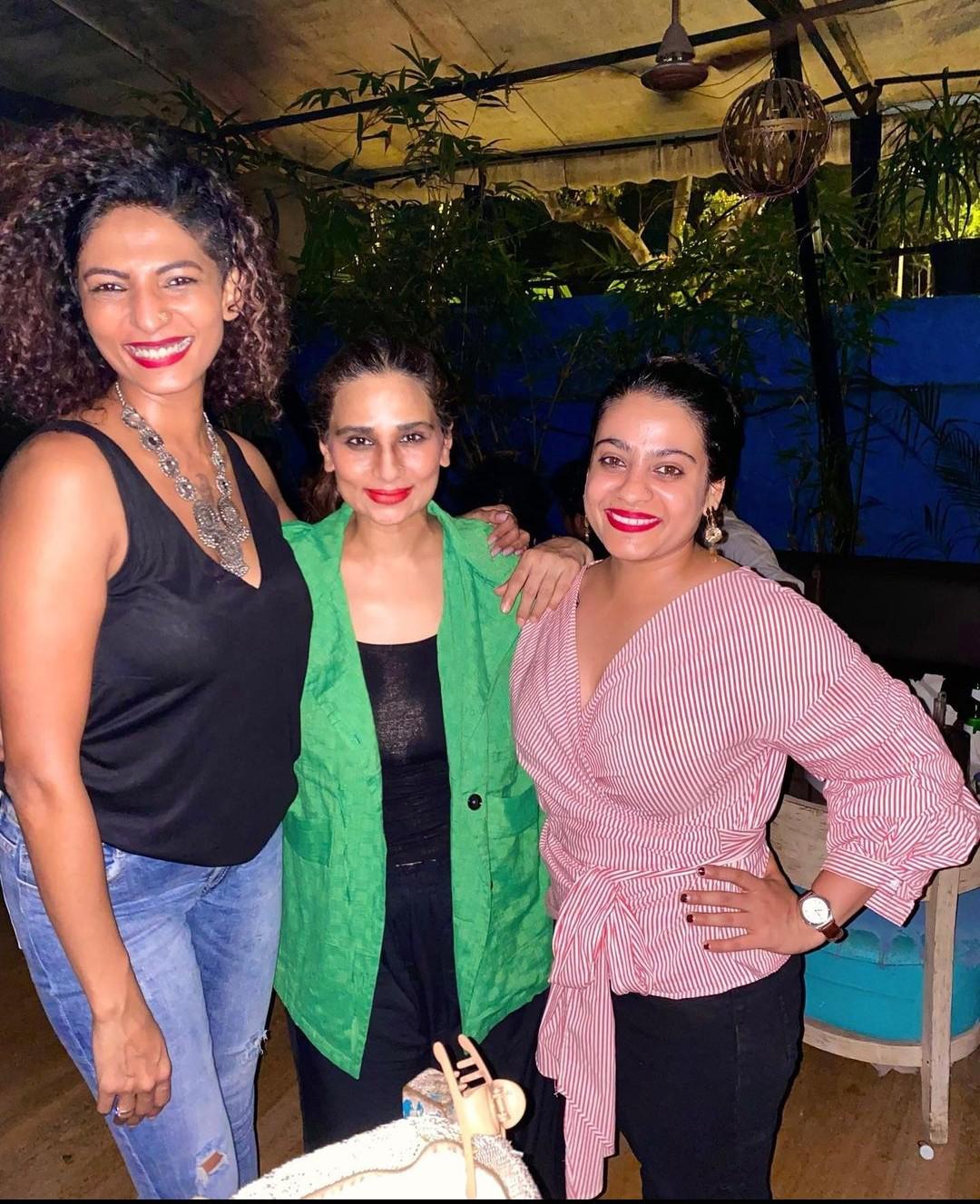 Cumslut aunt with her whore friends. | Scrolller