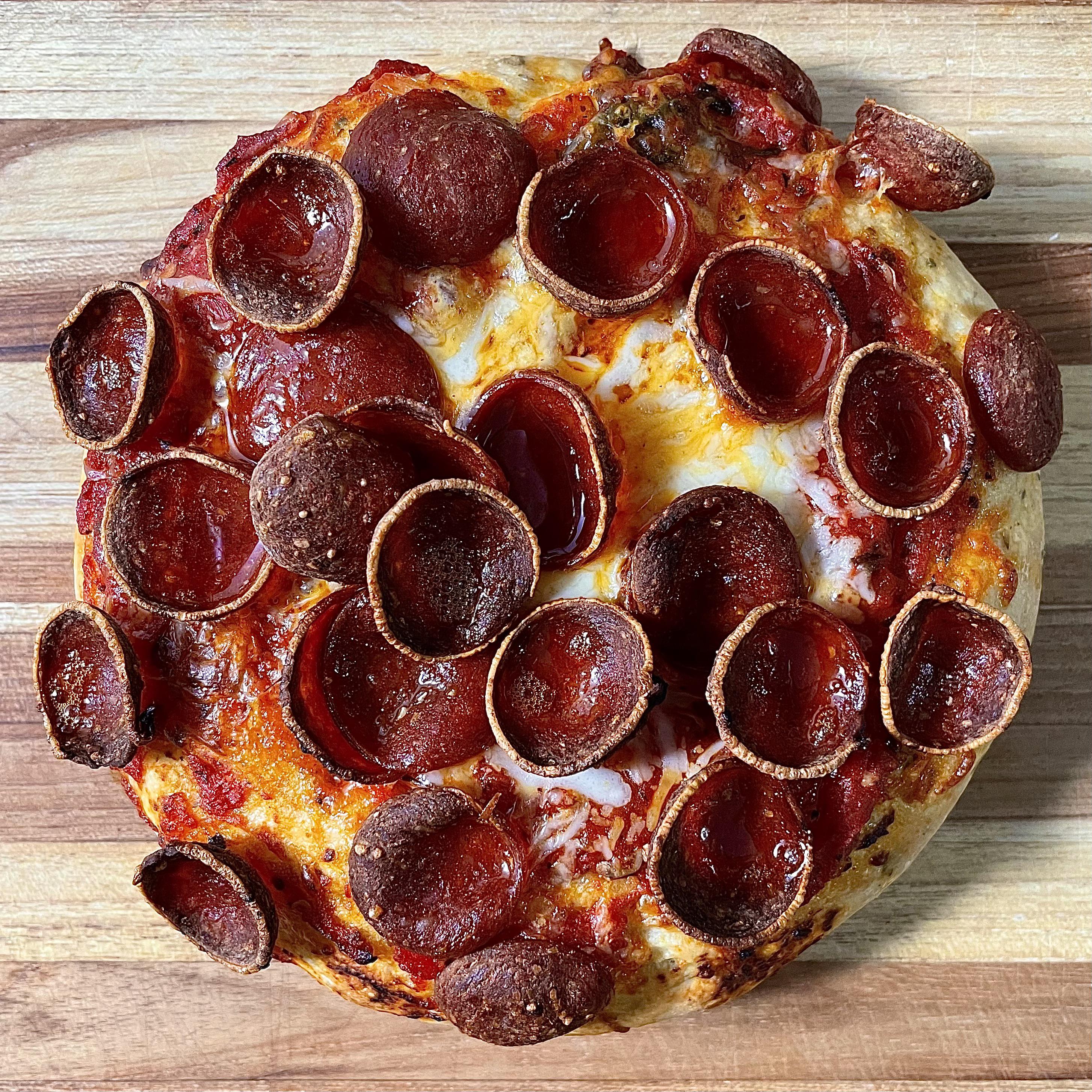 Cup & Char Pepperoni Pizza | Scrolller