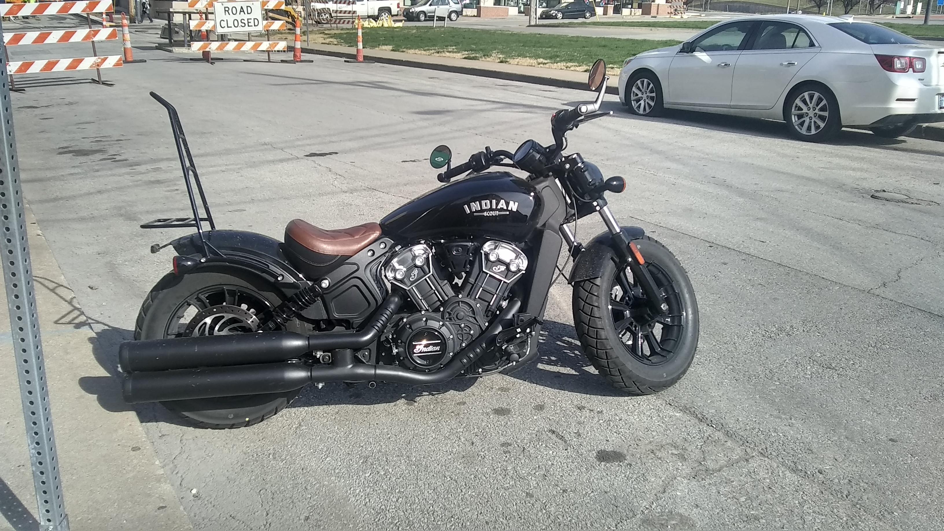 Curbside | Scrolller