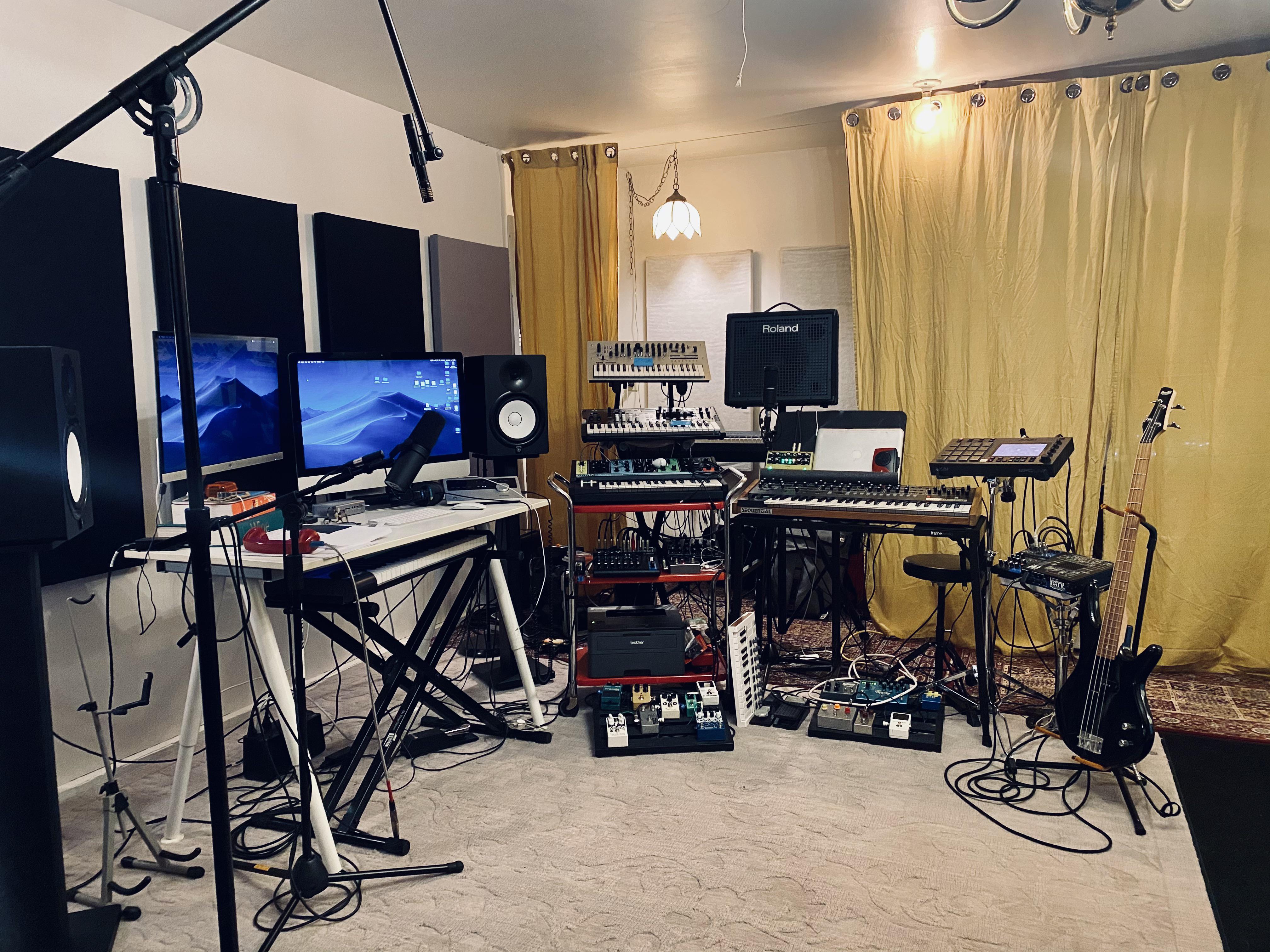 Current battle station iteration | Scrolller