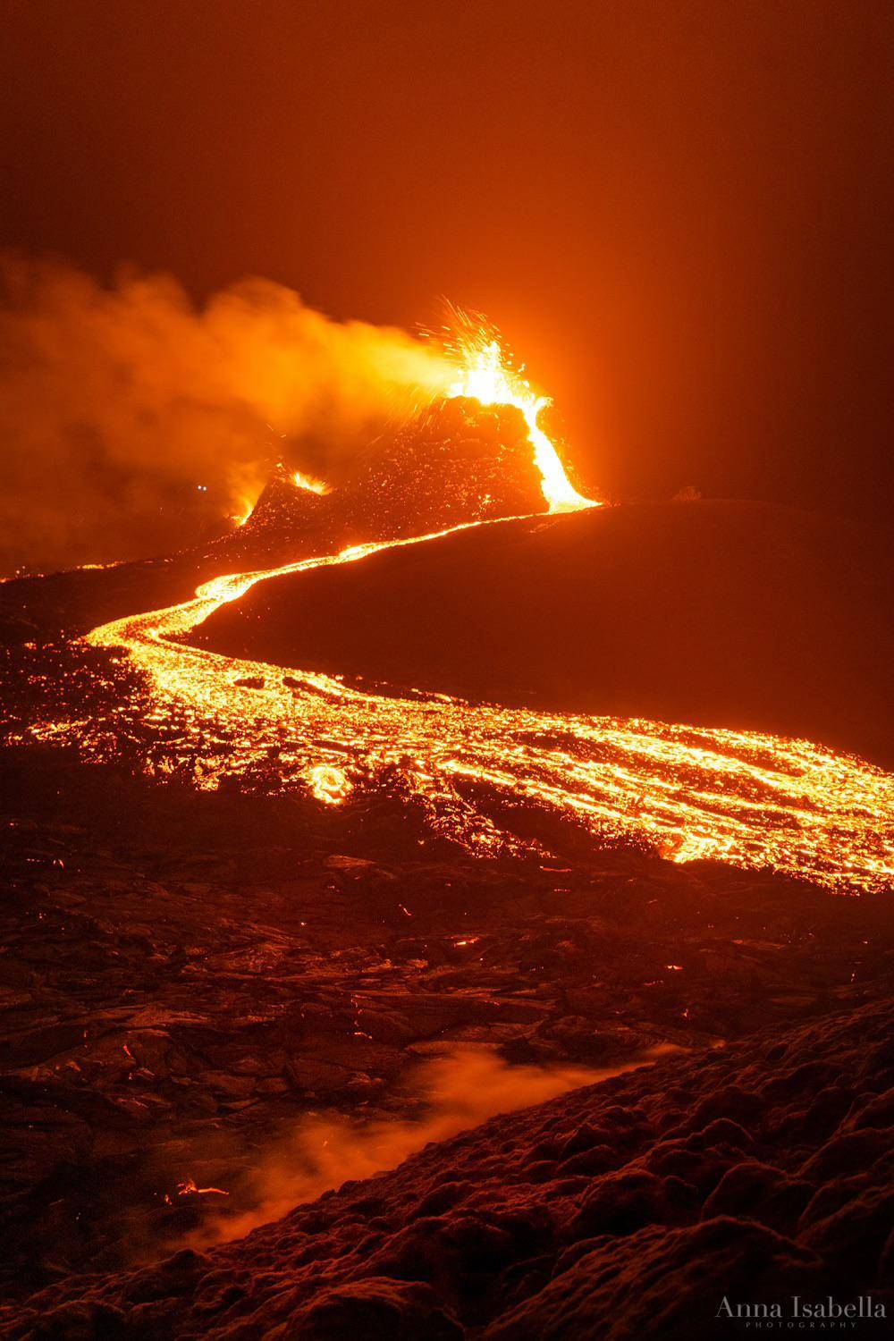 🔥 Current eruption in Iceland with flowing lava | Scrolller