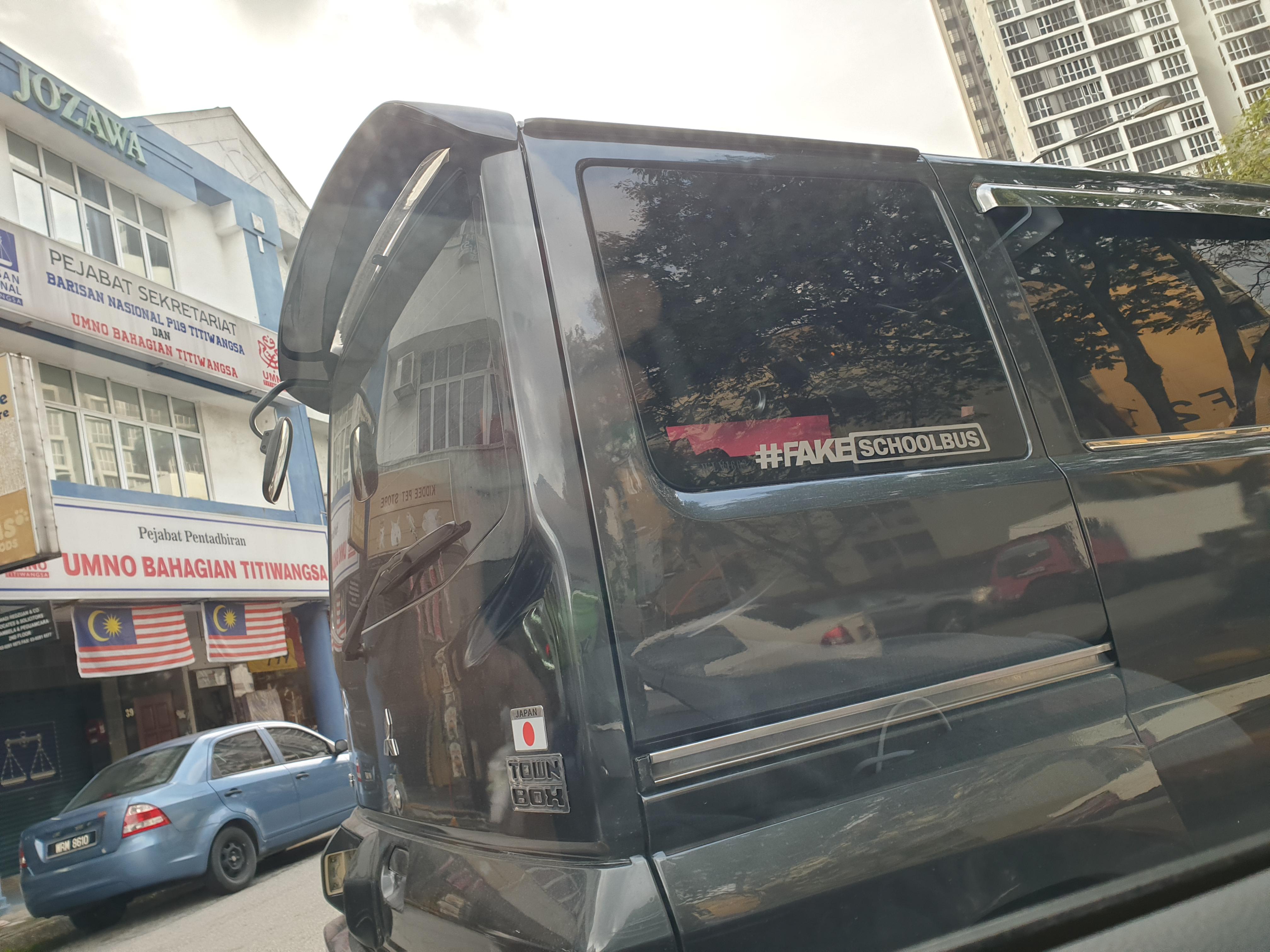 cursed_schoolbus | Scrolller