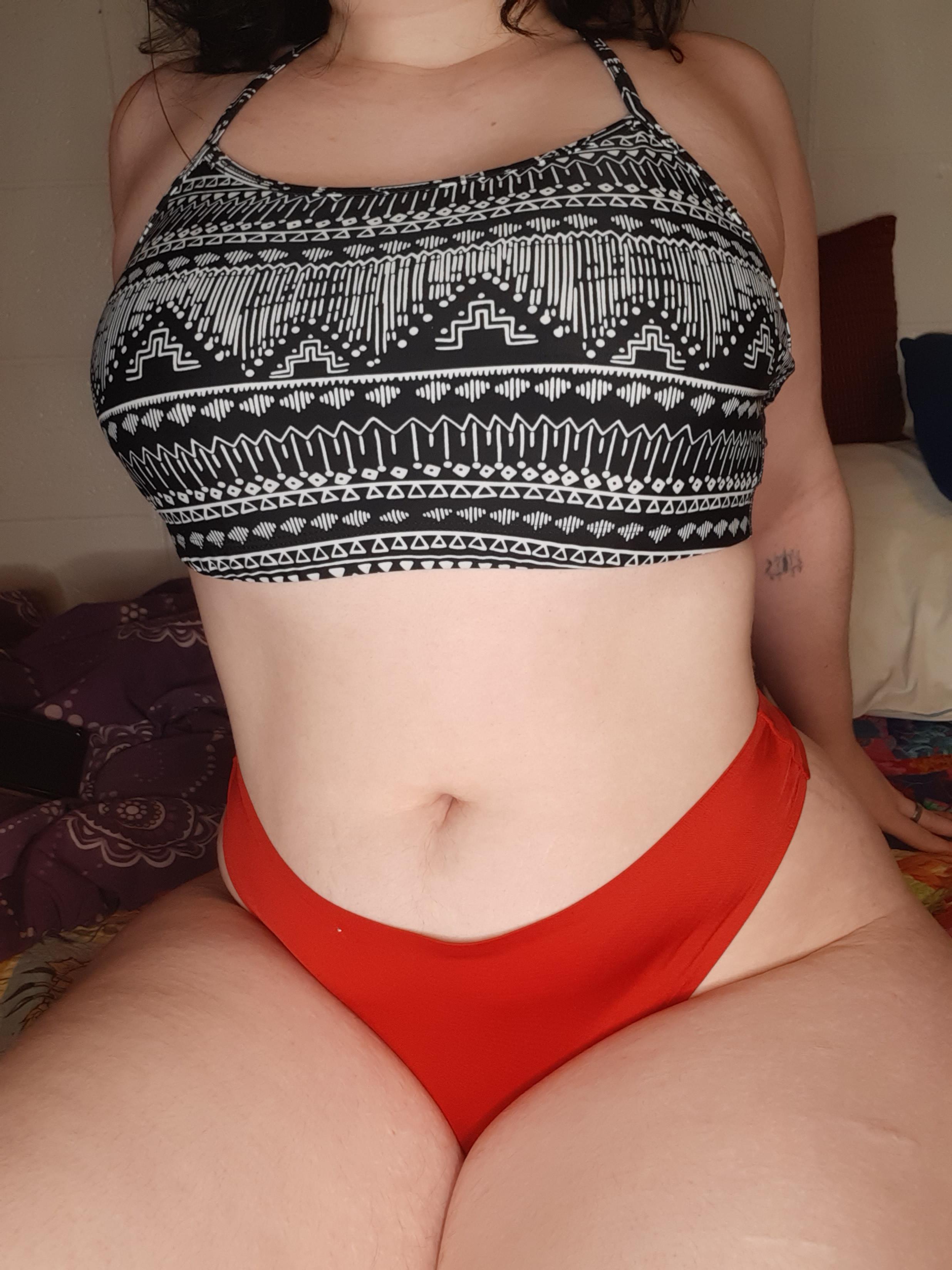 Curves in the right places | Scrolller