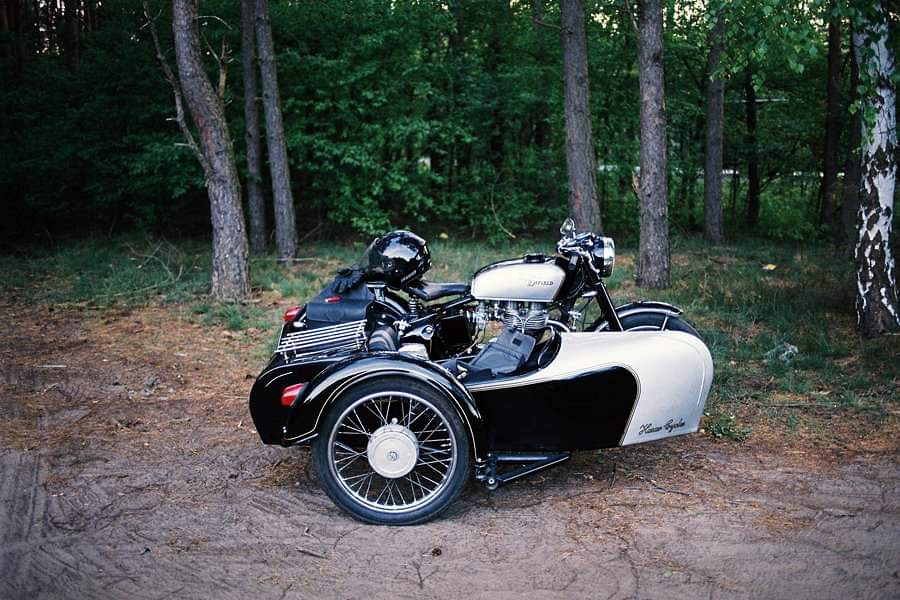 Custom bullet sidecar | Scrolller