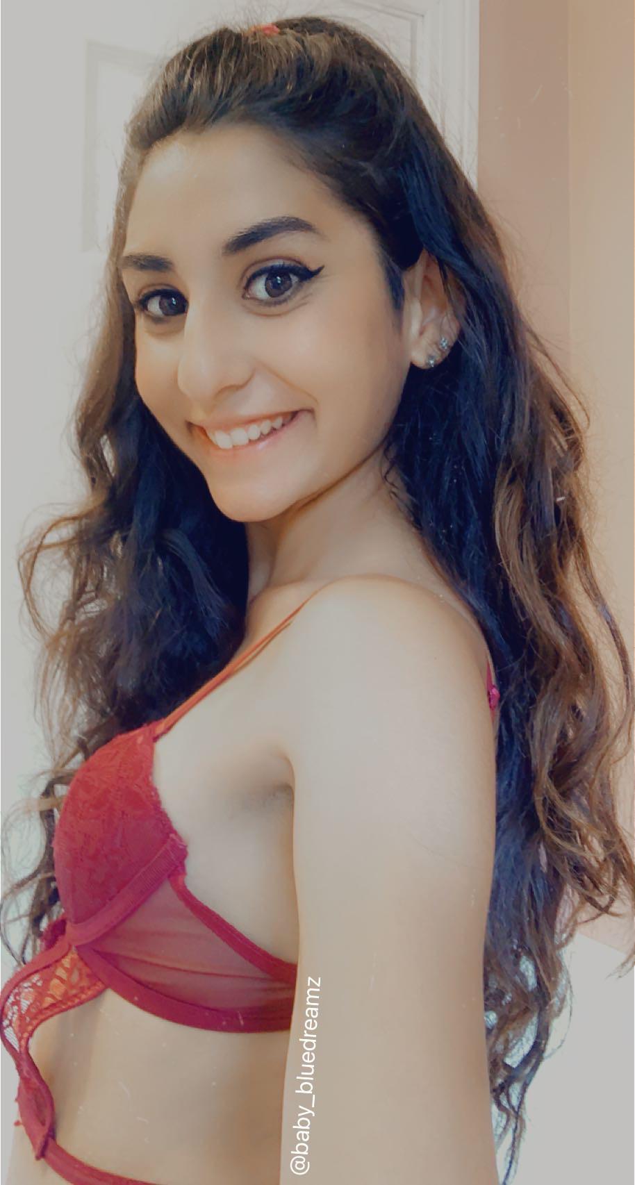 Custom Content / Daily Posts 💋Message me 💋 | Scrolller