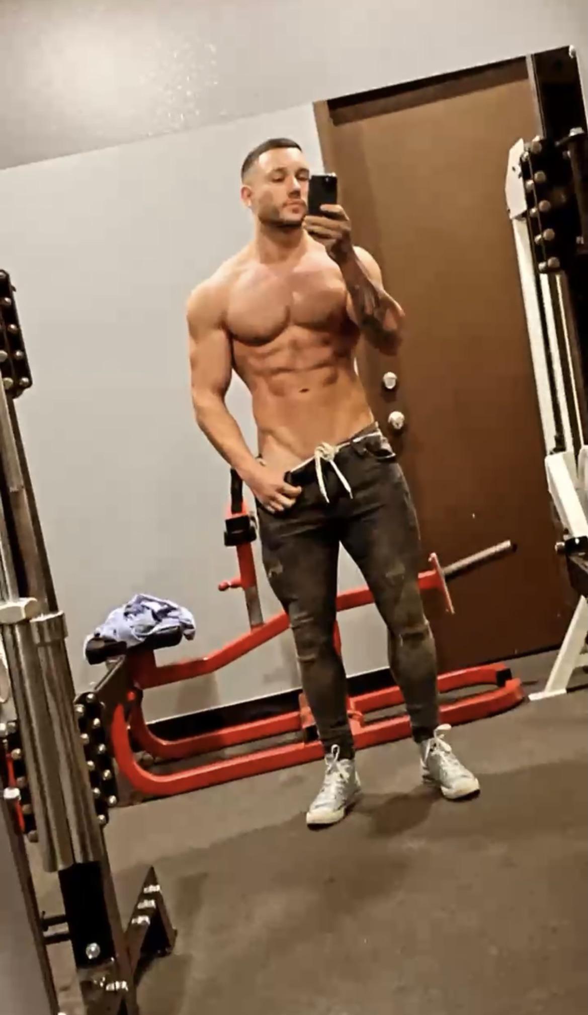 Custom content 😍 super interactive 💦 new pics & videos 😈 let’s chat | Scrolller