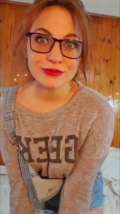Cute Ginger 25 Yo 🧁🧁🧁more Info In Comment 💕 Scrolller