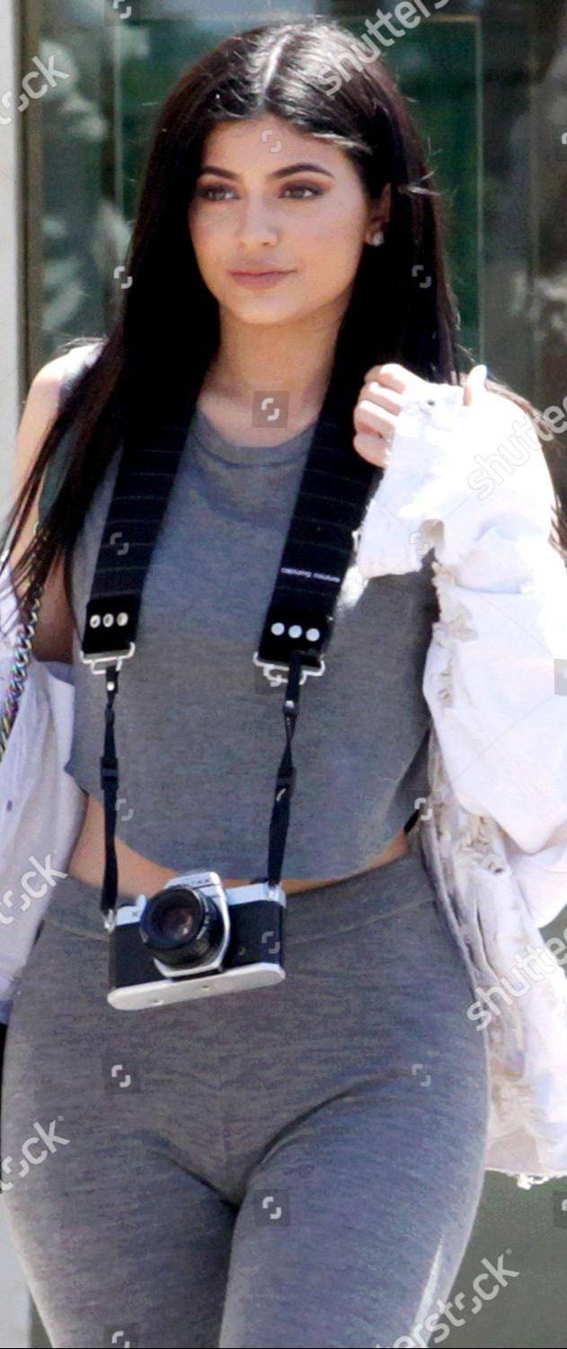 Cute Kylie | Scrolller