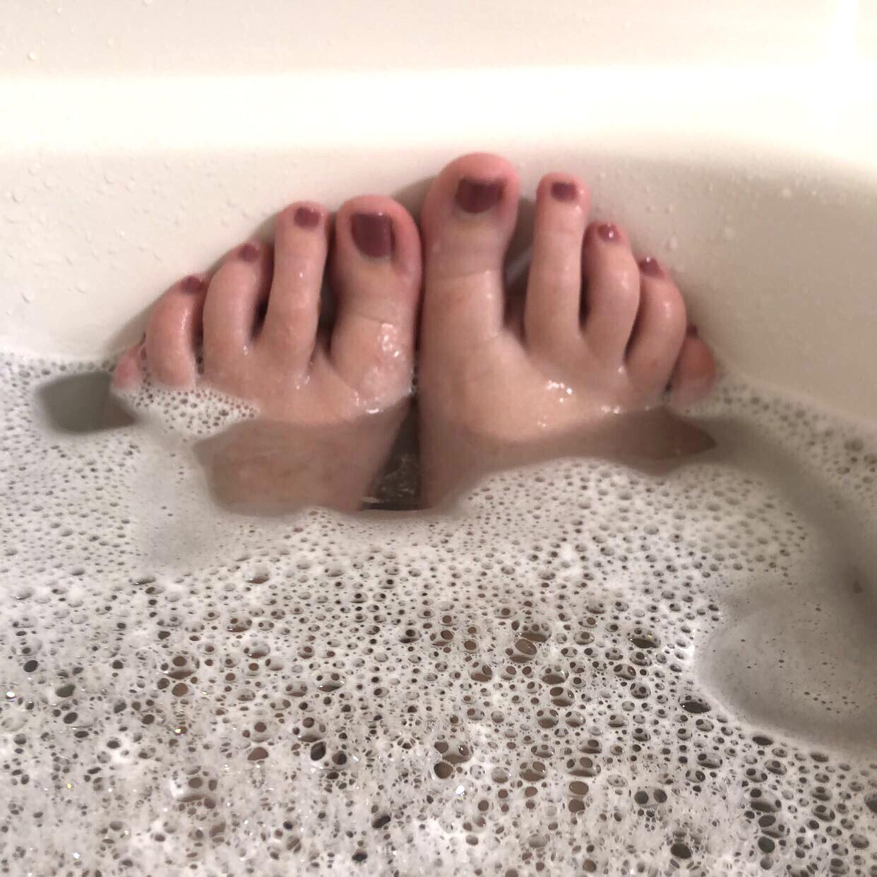 Cute painted toes | Scrolller