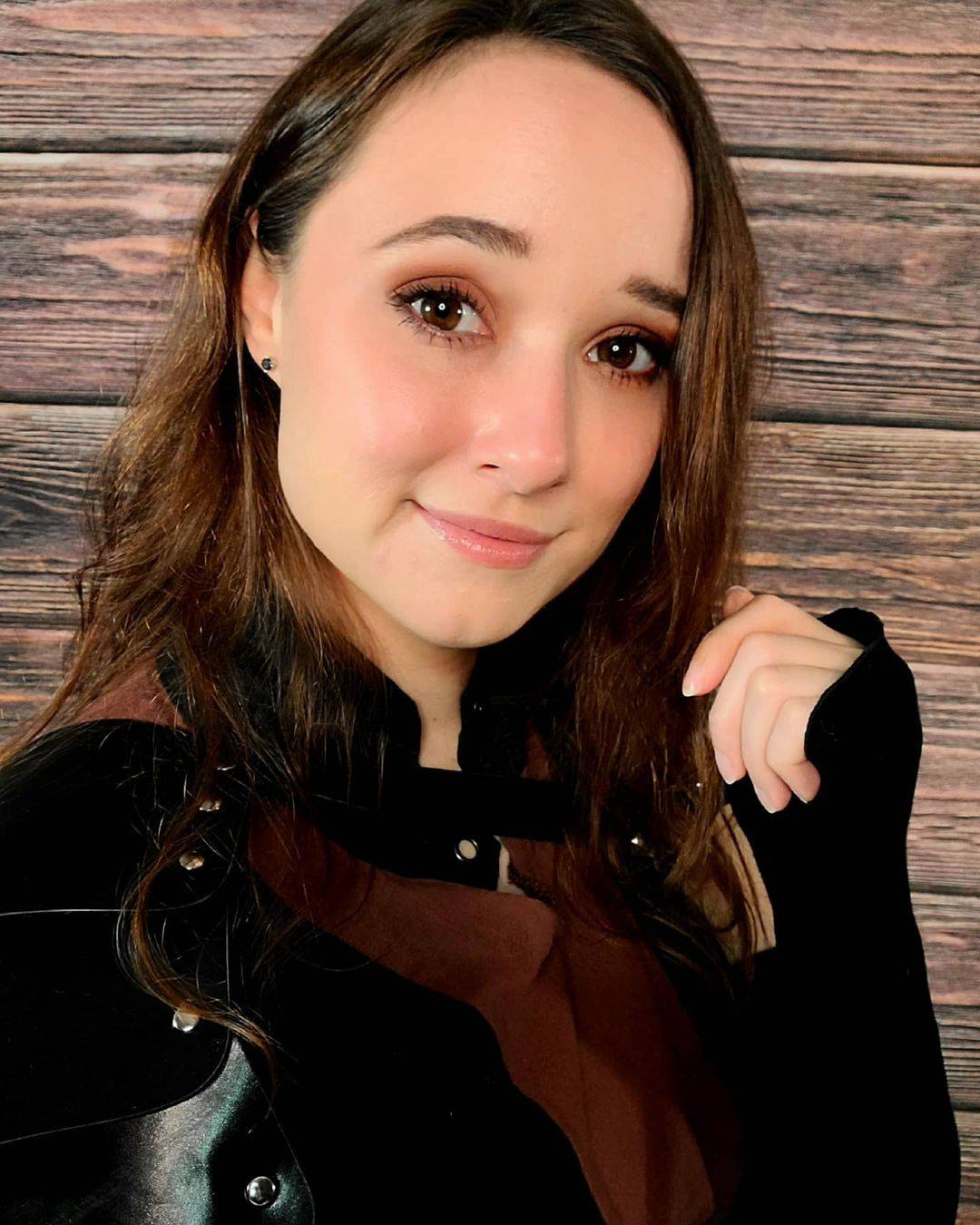 Cutie Amy Kay | Scrolller