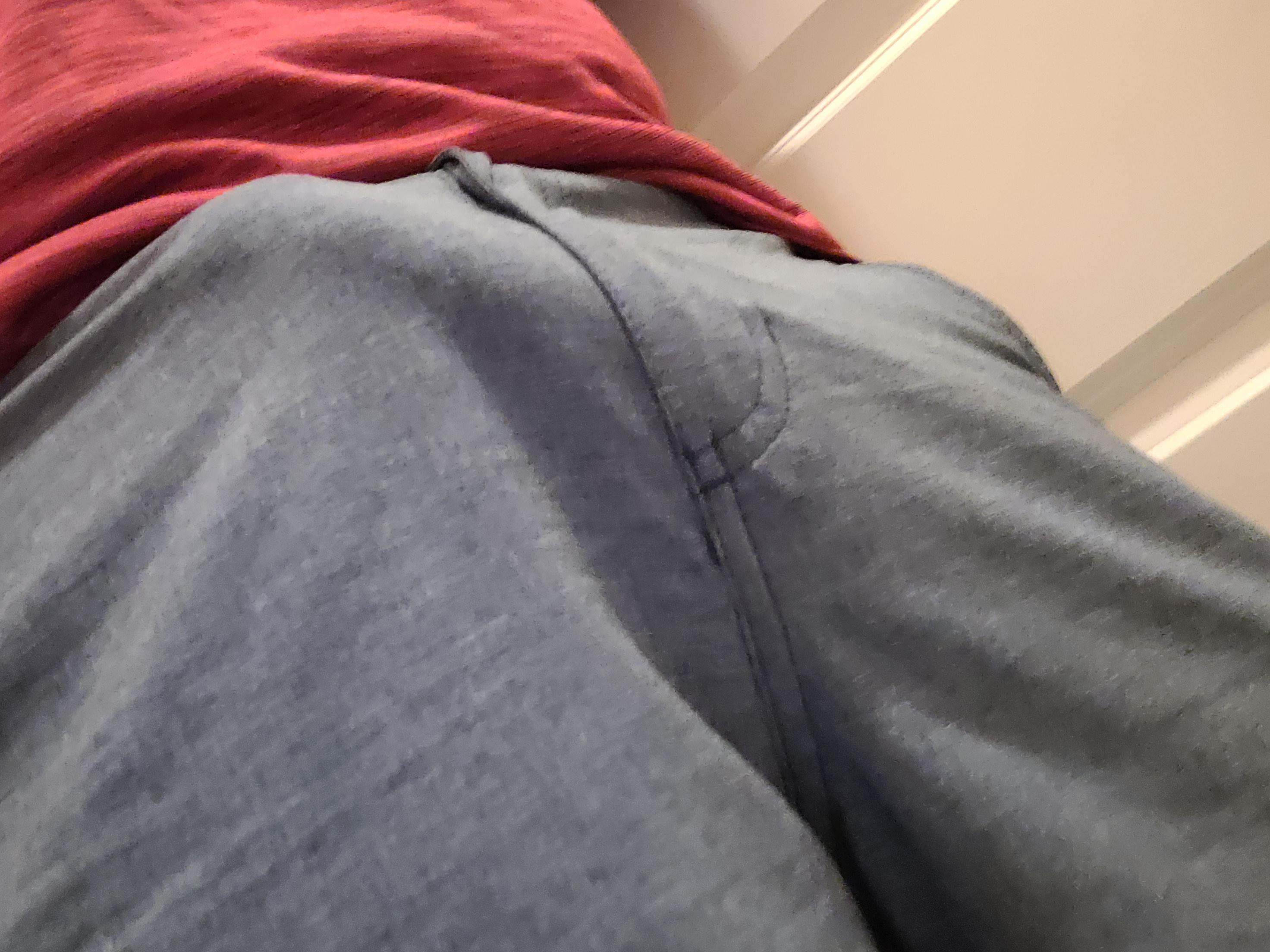 Dad bod pants bulge | Scrolller