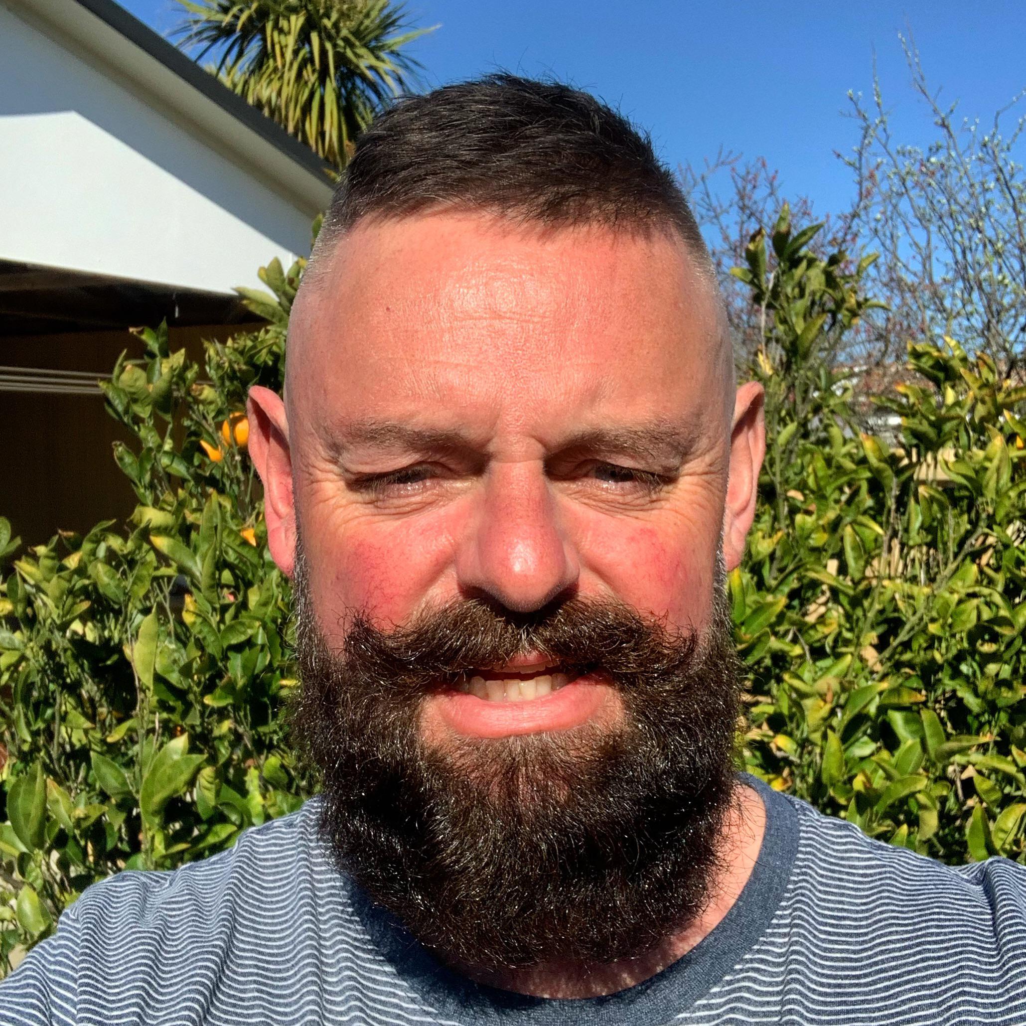 Daddy Bear 🐻 48 😈cubs Wanted Scrolller