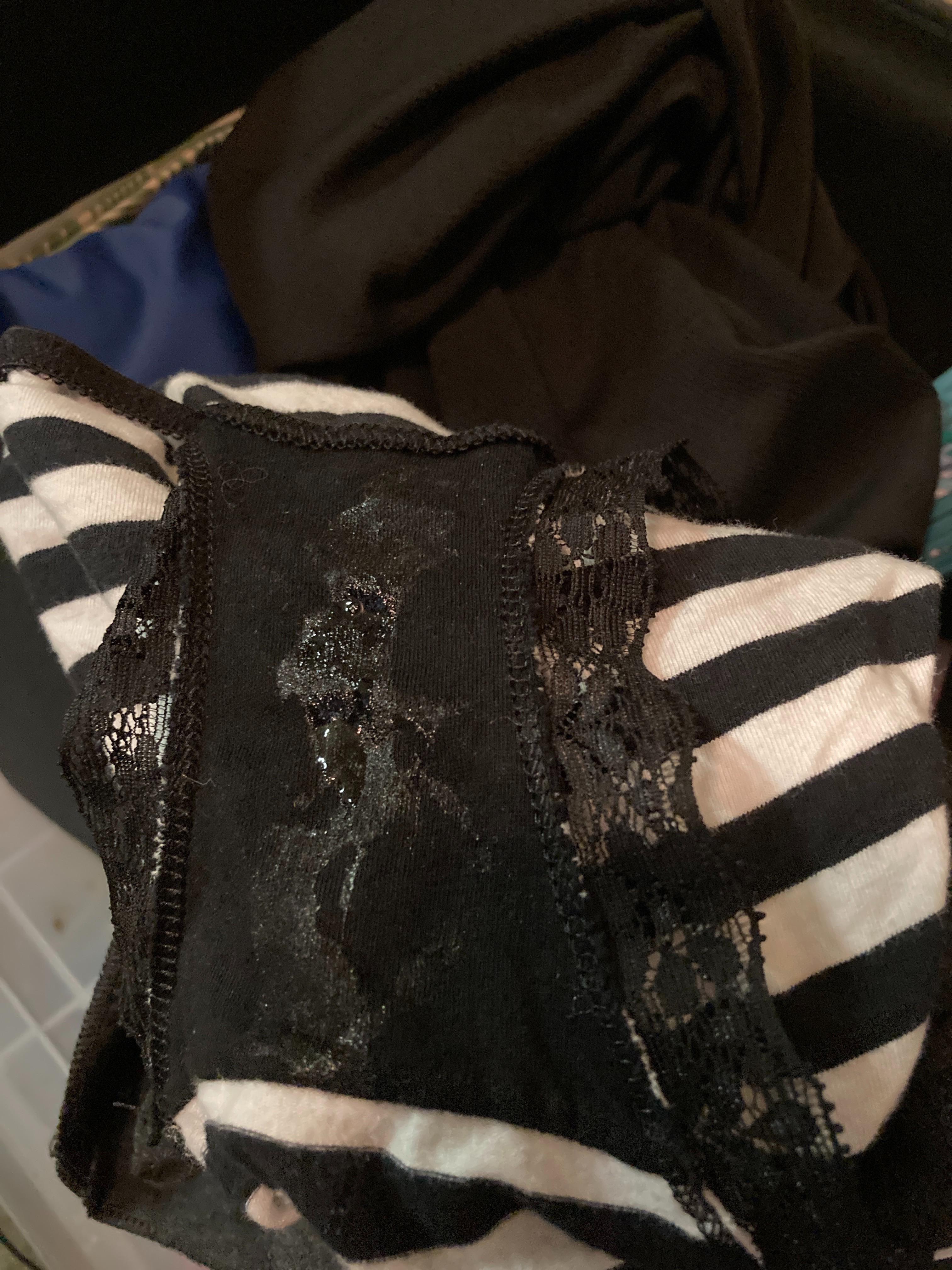 Daddy porn makes me mess my panties so much 🥺 | Scrolller