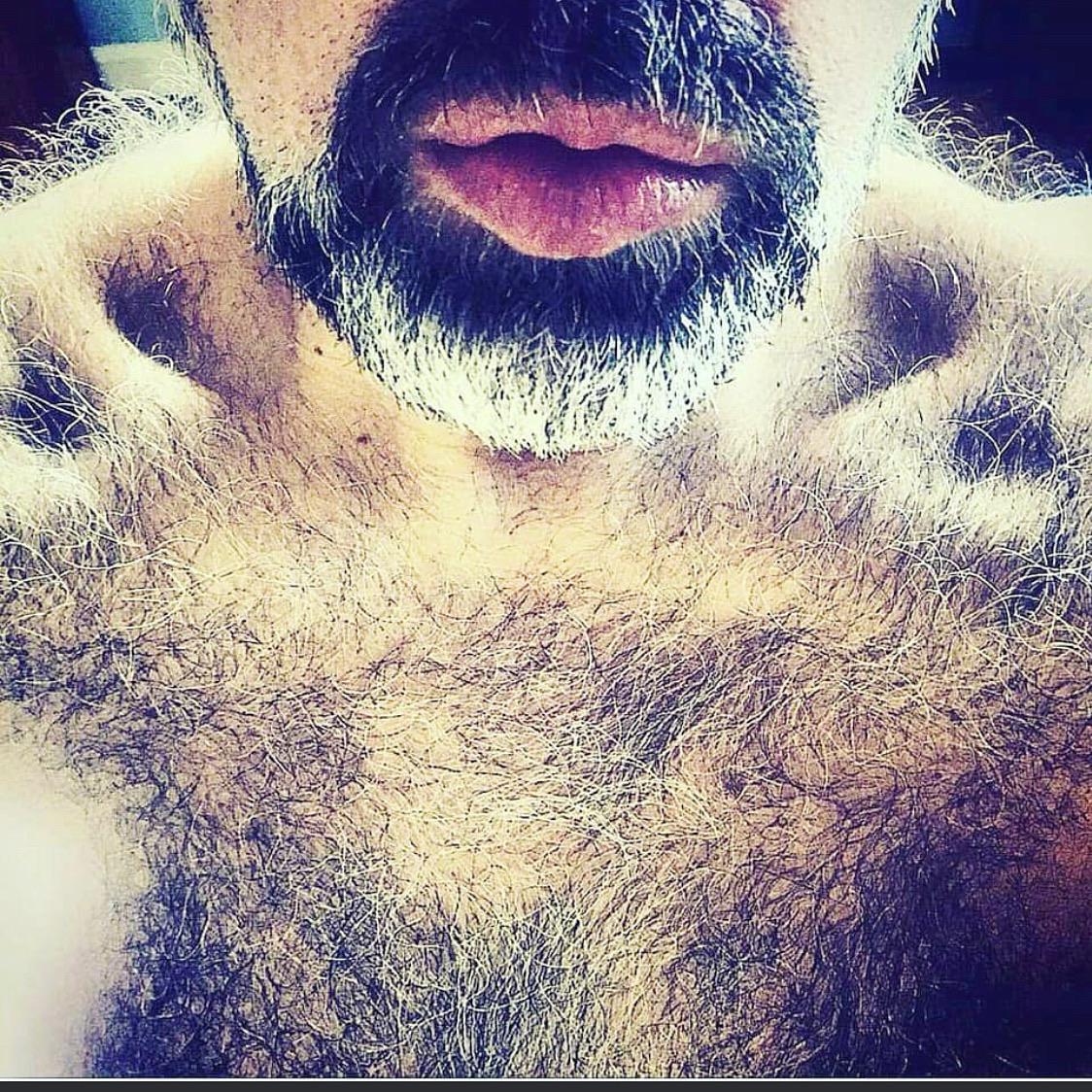 Daddy’s fur | Scrolller