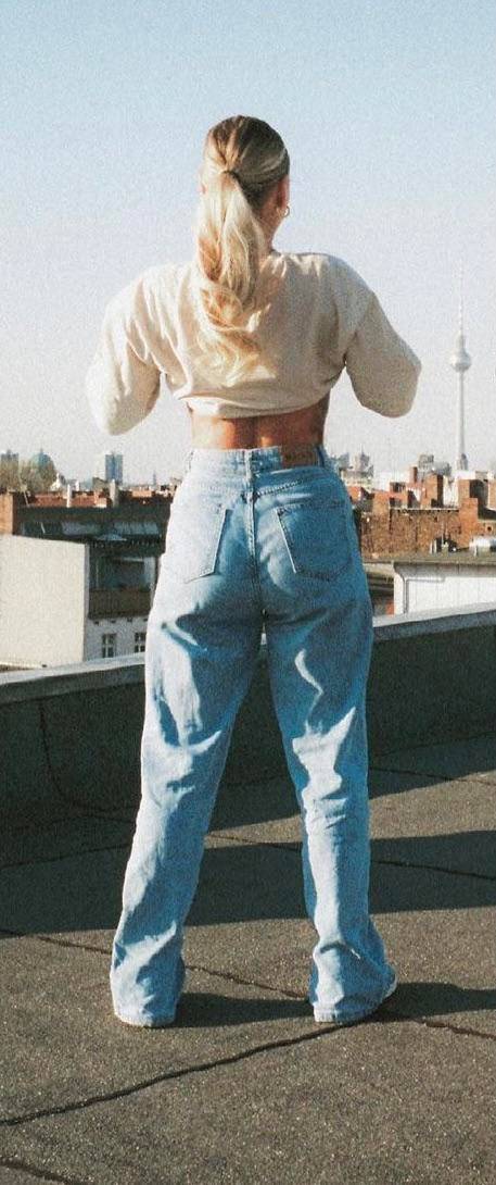 Dagi bee s geiler arsch 🤤 | Scrolller