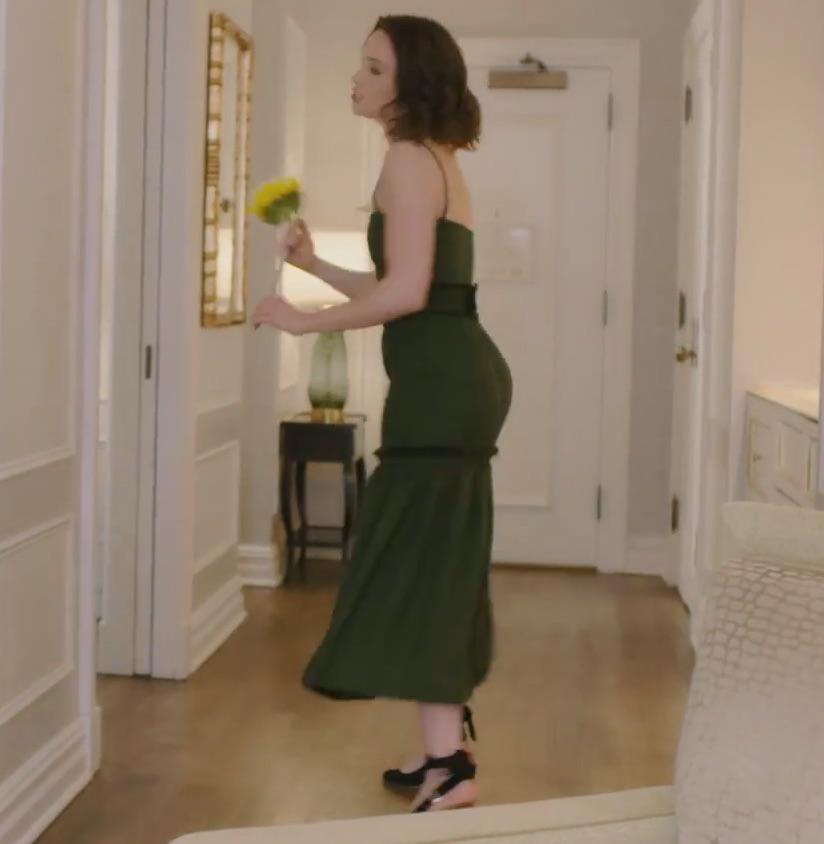 Daisy Ridleys Figure Is God Tier Scrolller