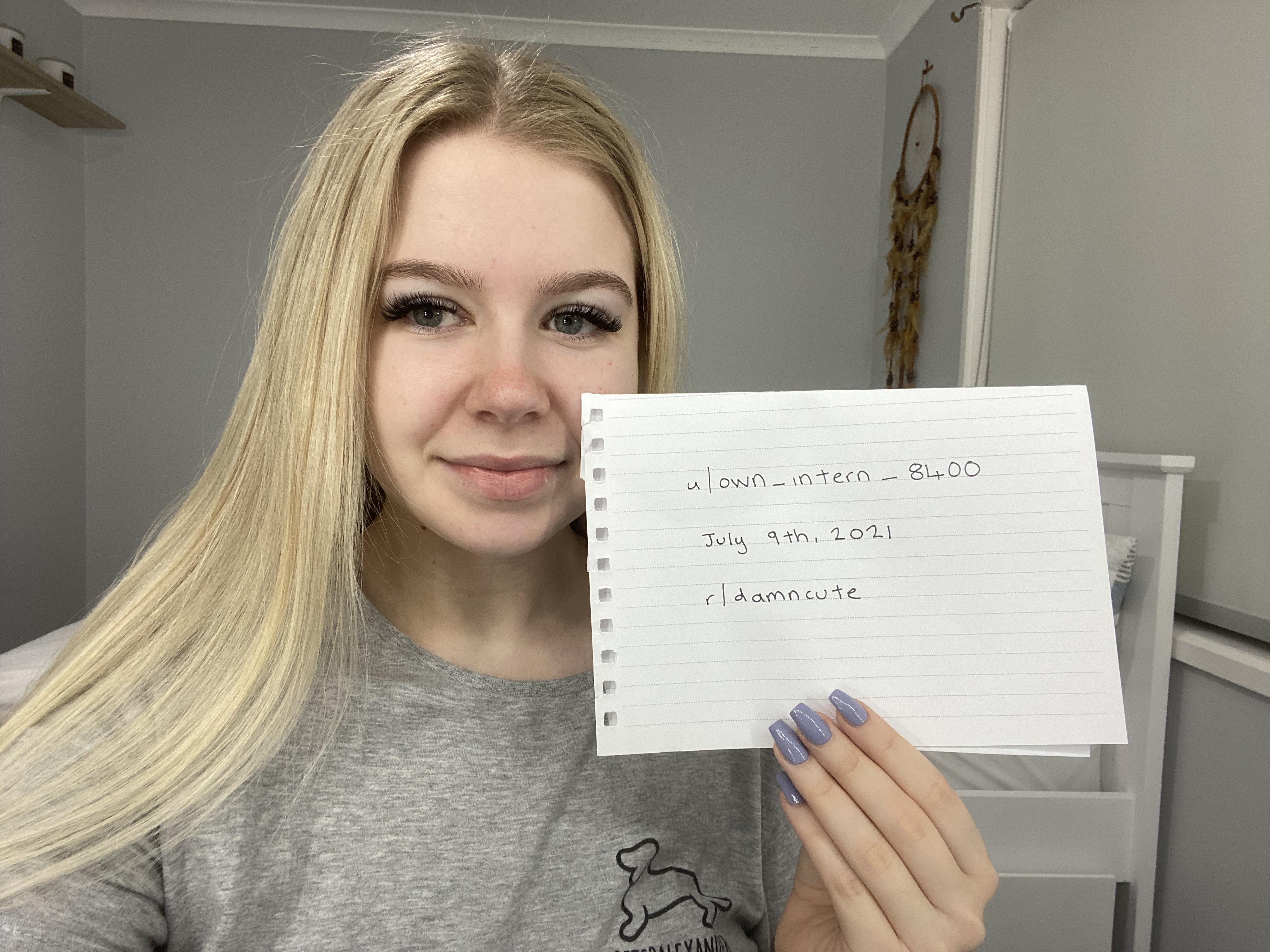 DAMNCUTE VERIFICATION | Scrolller