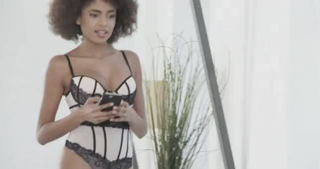 Dancing is the key to her heart. | Scrolller