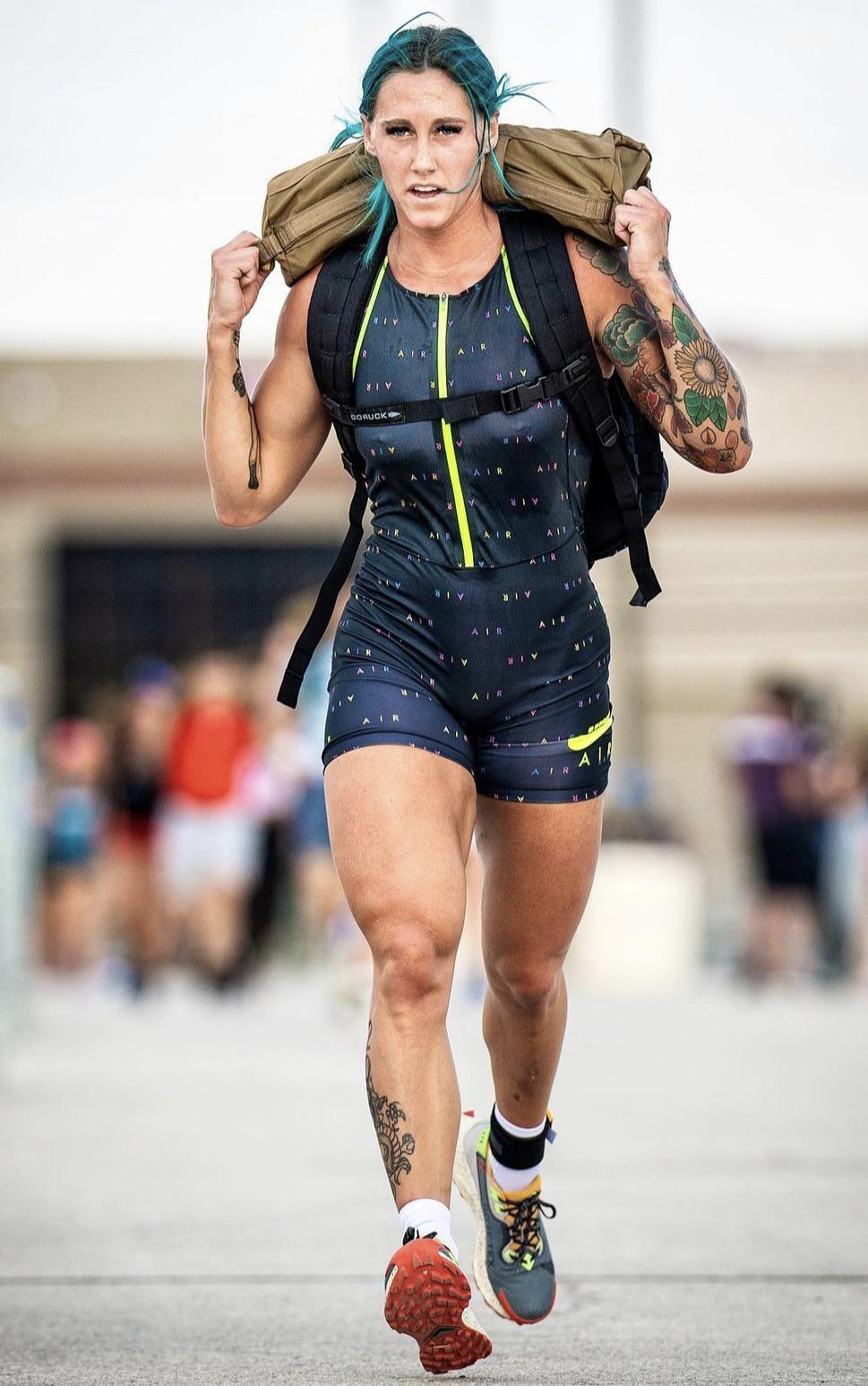 Danielle Brandon | Scrolller